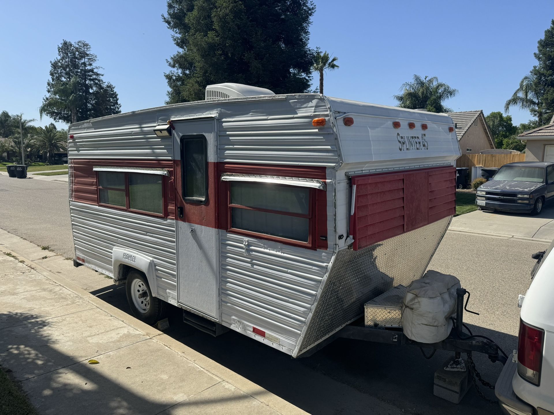 1973 Fleetwood Prowler for Sale in Visalia, CA - OfferUp