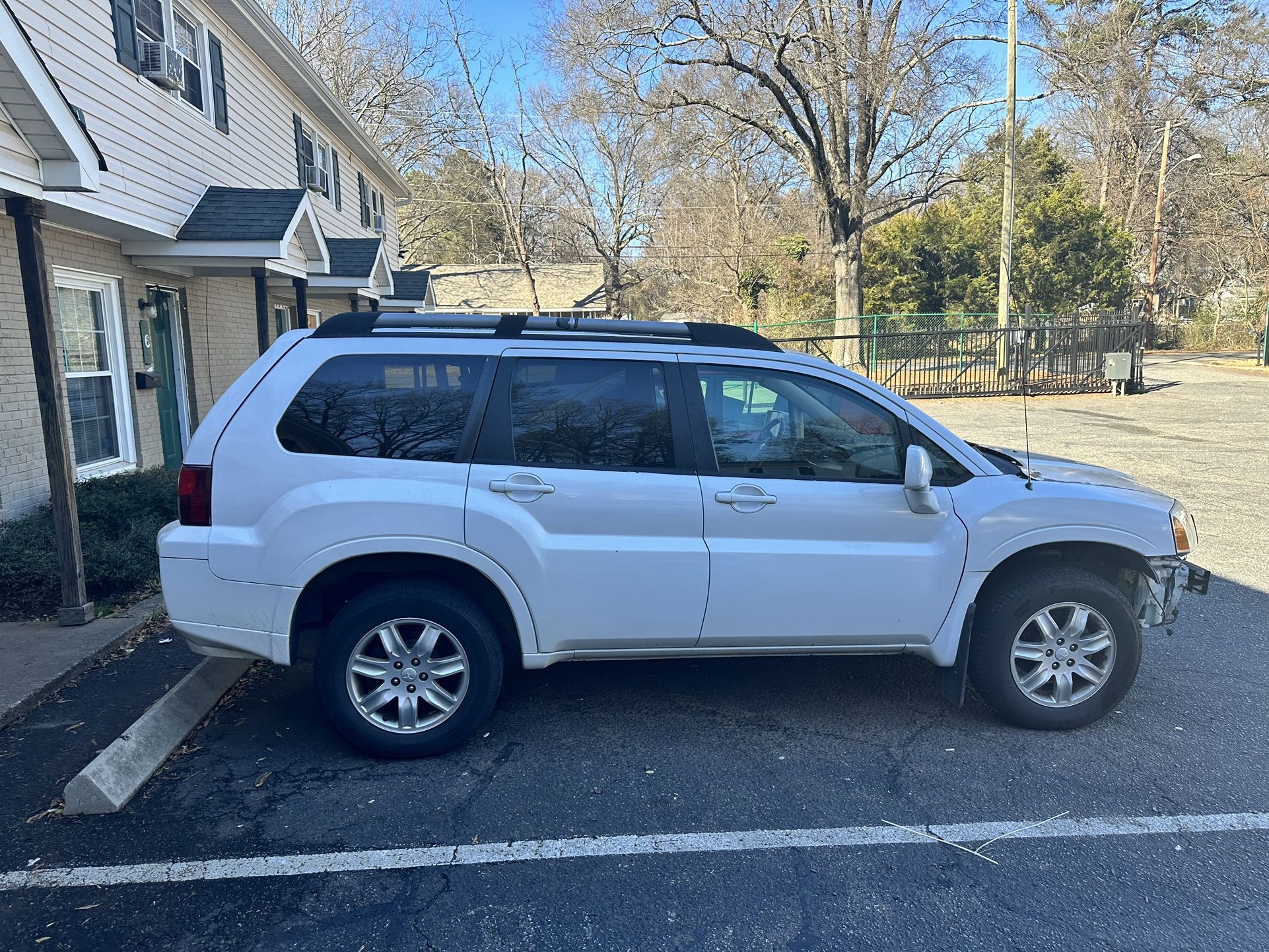 2011 Mitsubishi Endeavor for Sale in Charlotte, NC - OfferUp