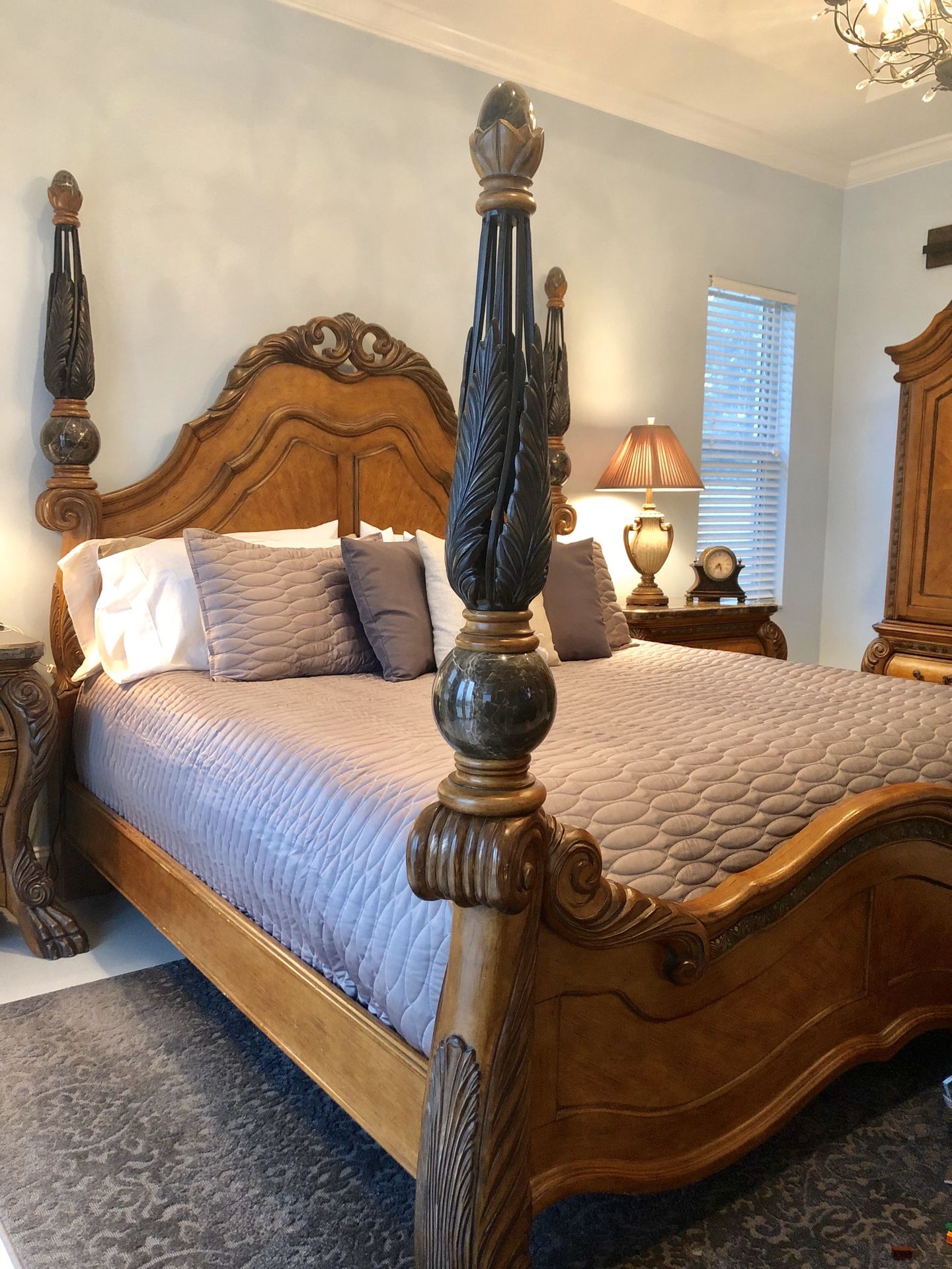 Aico by Michael Amini Edén Collection bedroom set. Read description on ...