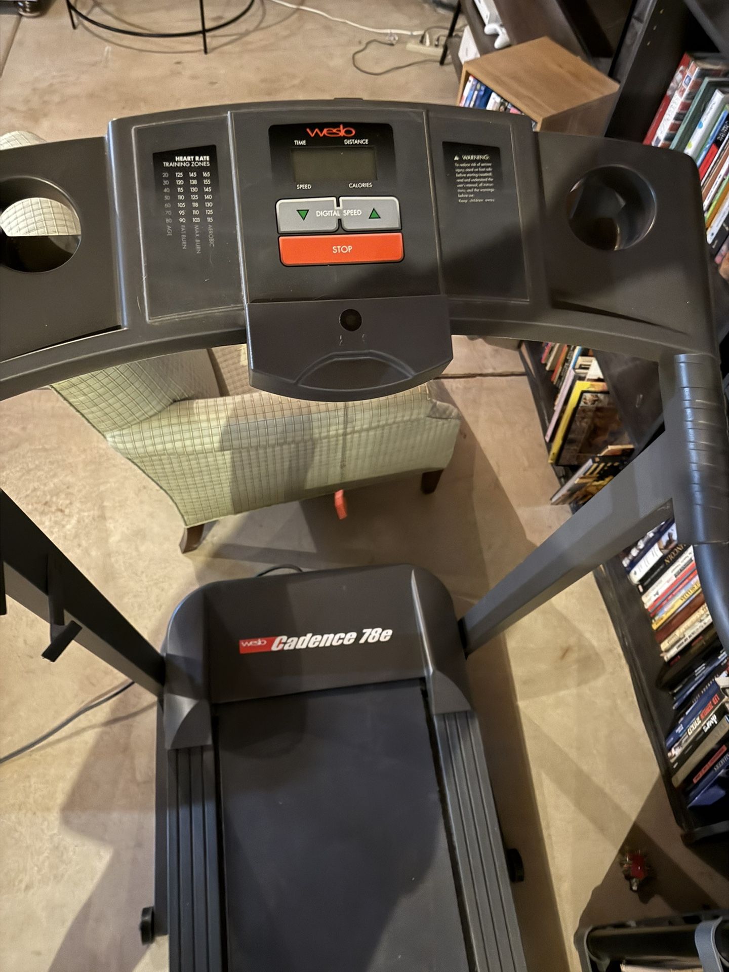 Weslo Cadence 78e Treadmill for Sale in Romeoville, IL - OfferUp