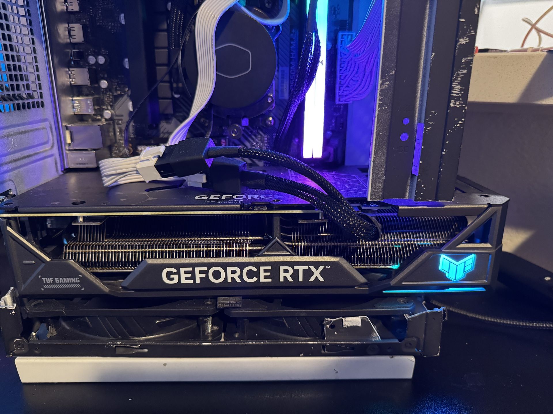ASUS - TUF Gaming NVIDIA GeForce RTX 4070 Ti SUPER Overclock 16GB ...