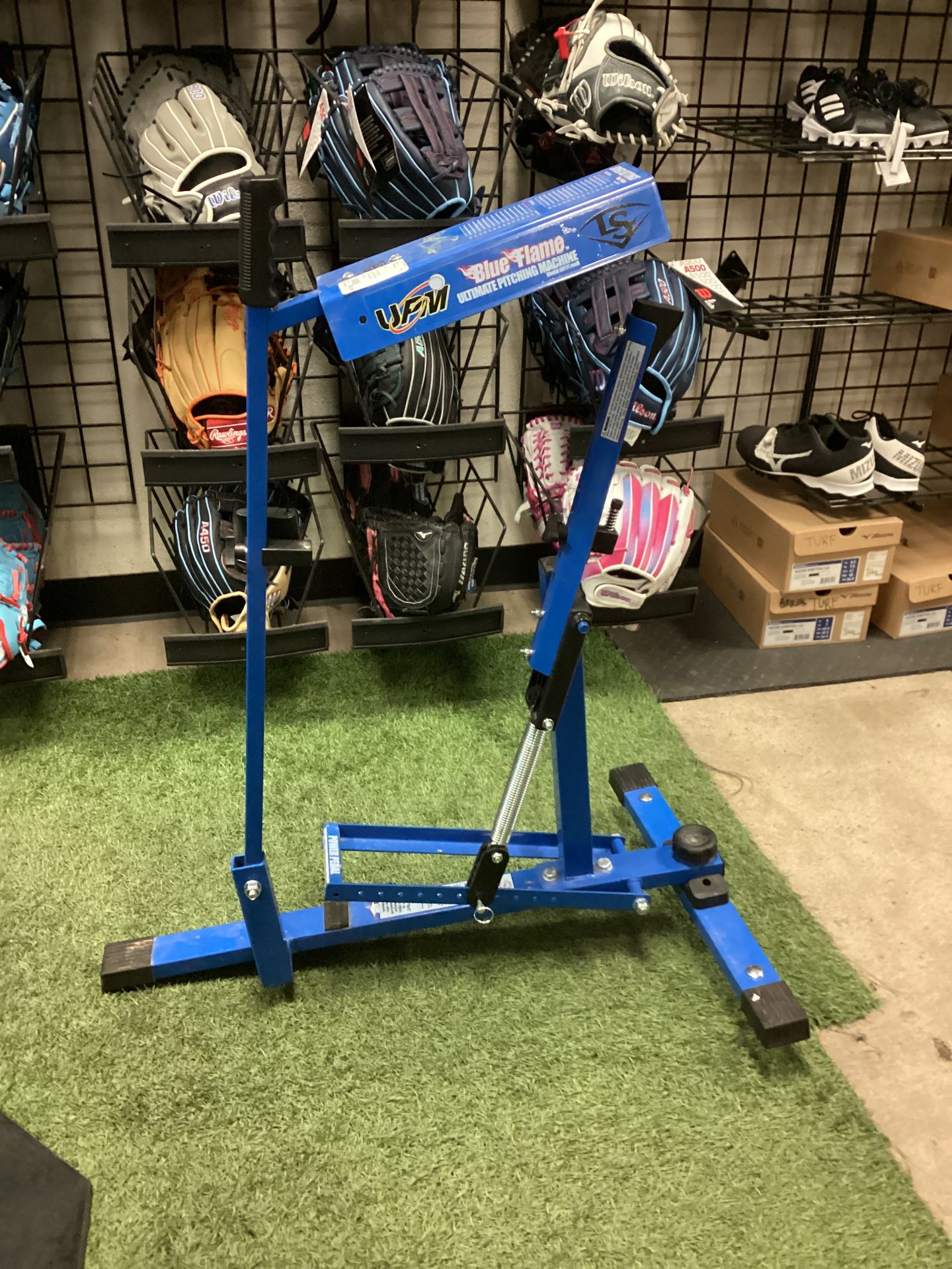 Used Louisville Slugger Blue Flame Ultimate Pitching Machine for Sale ...