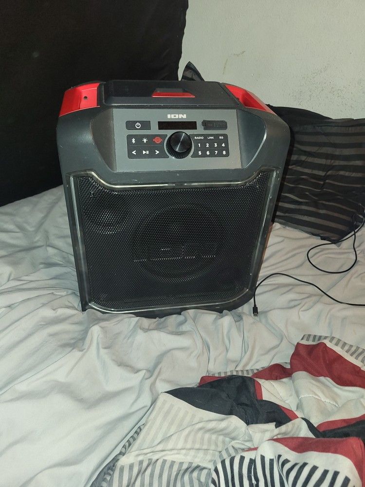 Ion Pathfinder 280 Bluetooth Speaker for Sale in Kent, WA - OfferUp