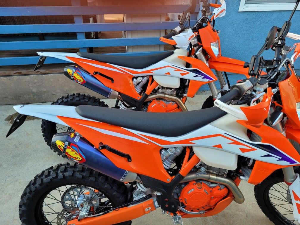 2 Brand New KTM 500 EXC-F Dual Sports W/titles And Keys. for Sale in ...