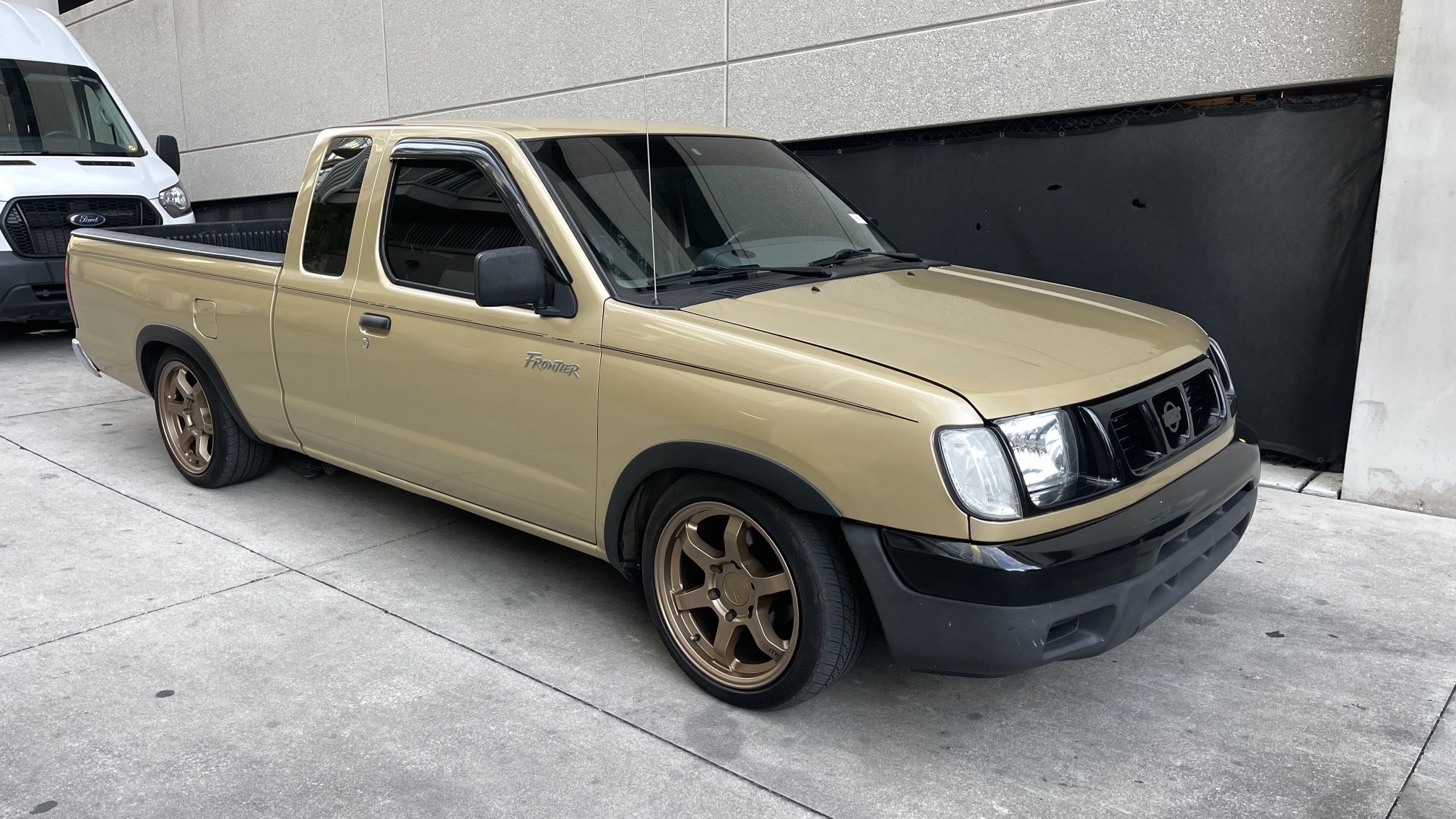 1998 Nissan Frontier for Sale in Tampa, FL - OfferUp
