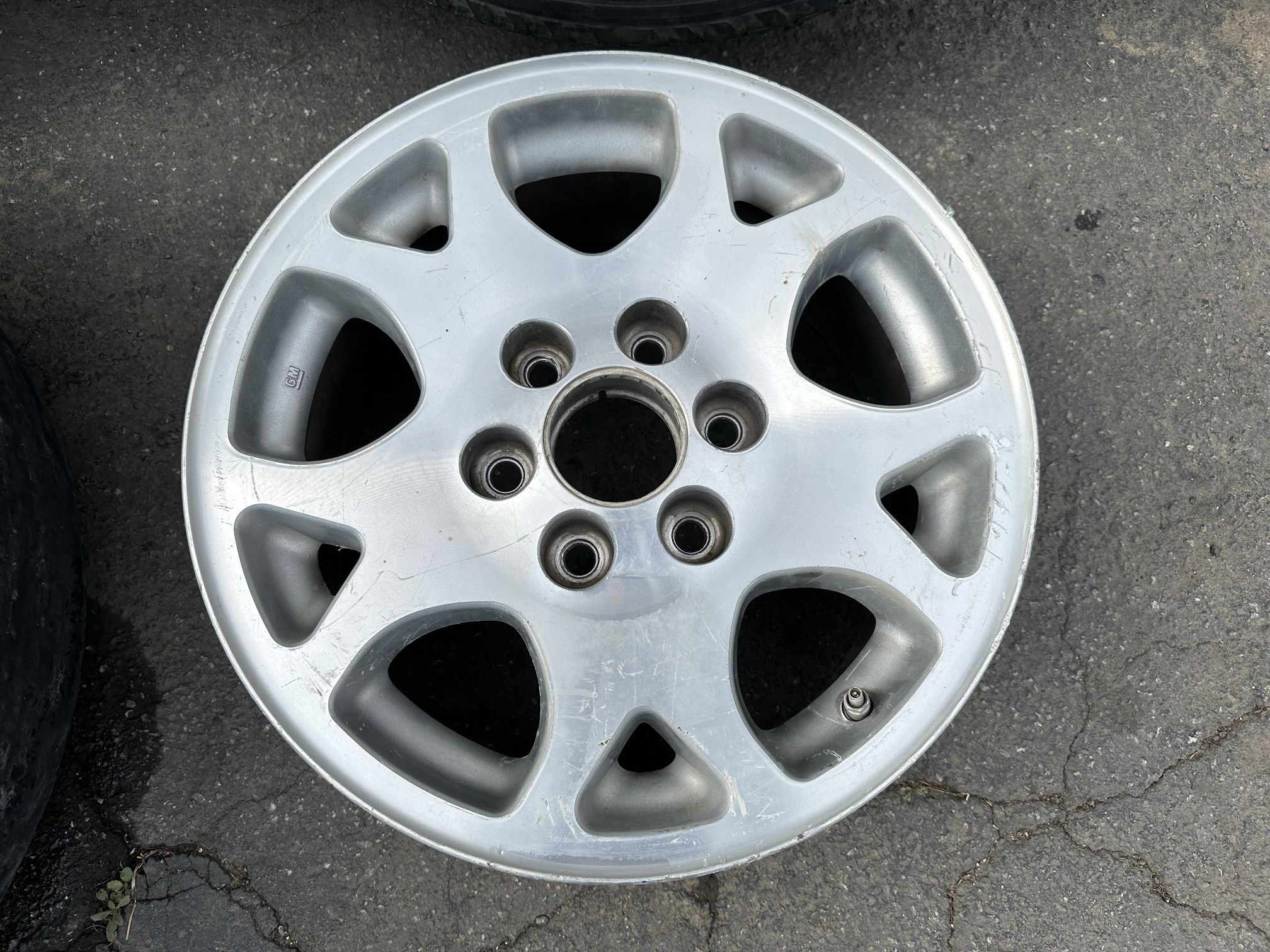 Four 17 inch aluminum Chevy Tahoe Z71 rims. 6 lug truck or SUV for Sale ...