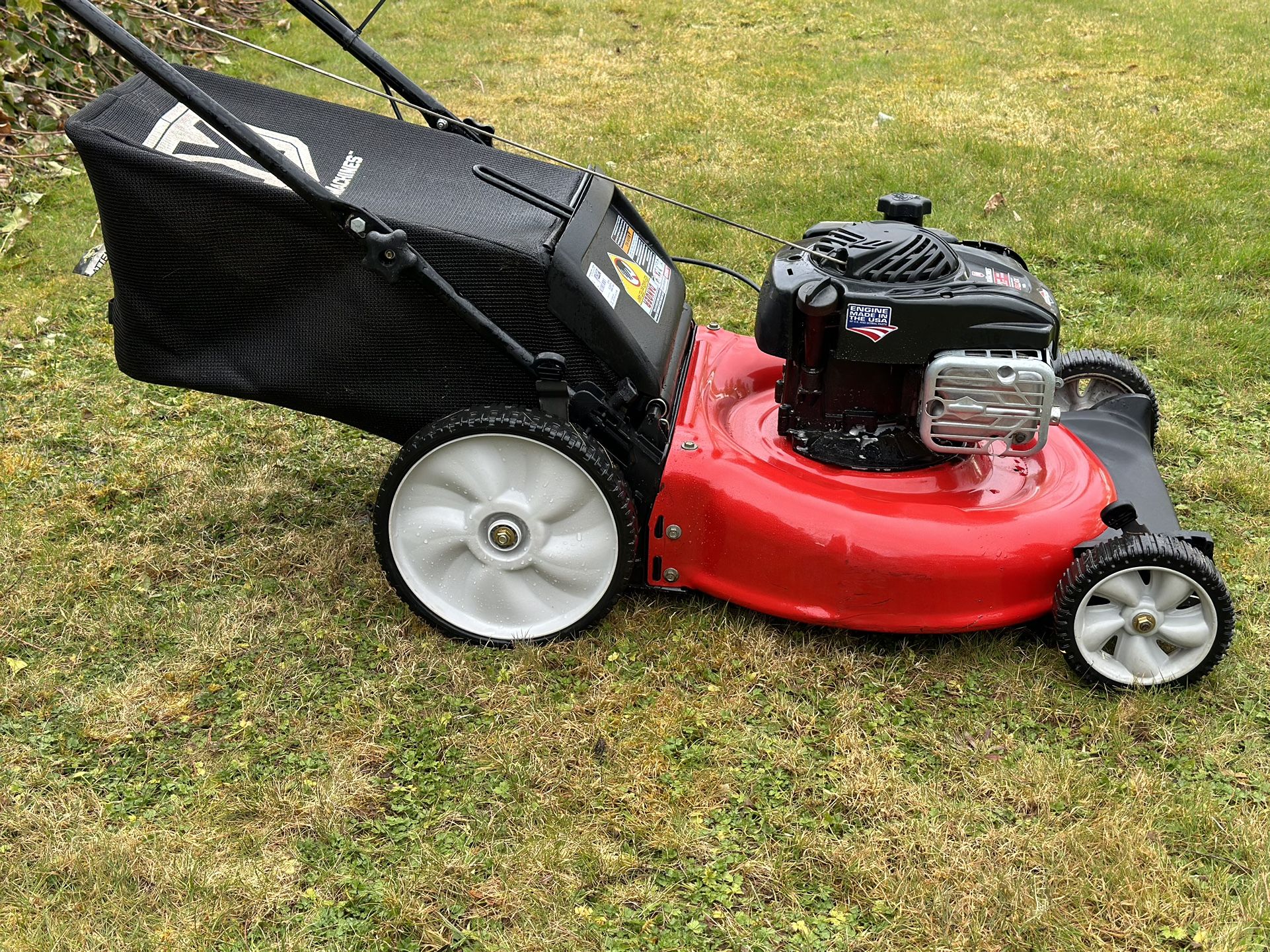 Yard Machines 21” Push Lawnmower for Sale in Tualatin, OR - OfferUp
