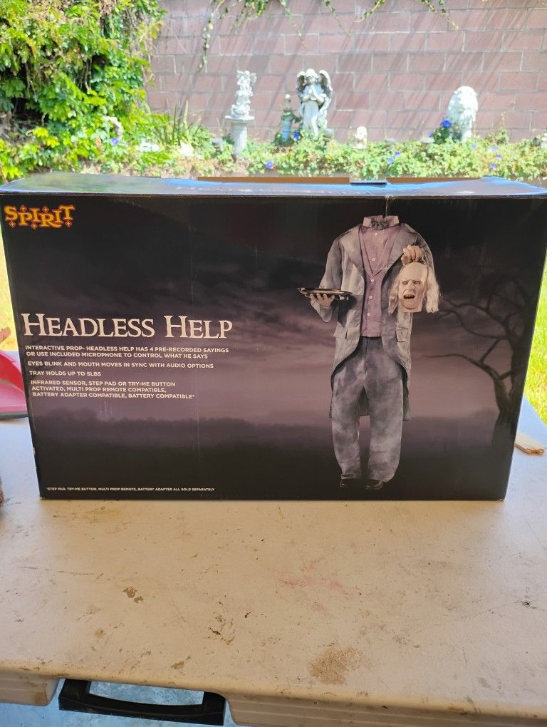Headless Help Halloween Animated Prop for Sale in La Mirada, CA - OfferUp