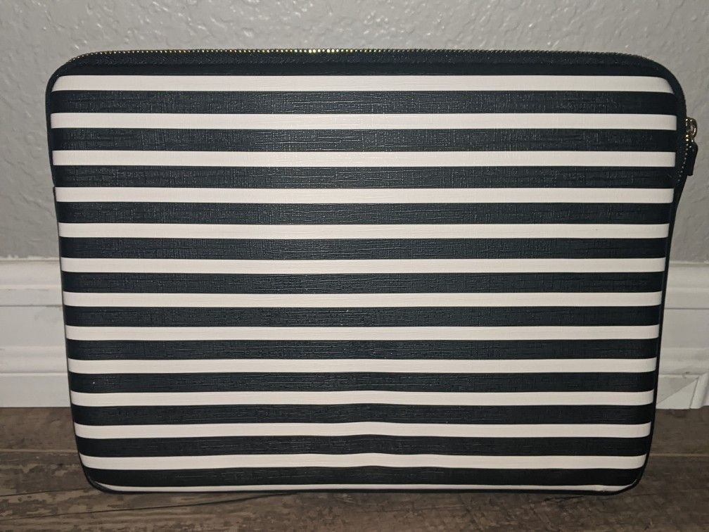 Kate Spade Laptop/ Tablet Case for Sale in San Diego, CA - OfferUp