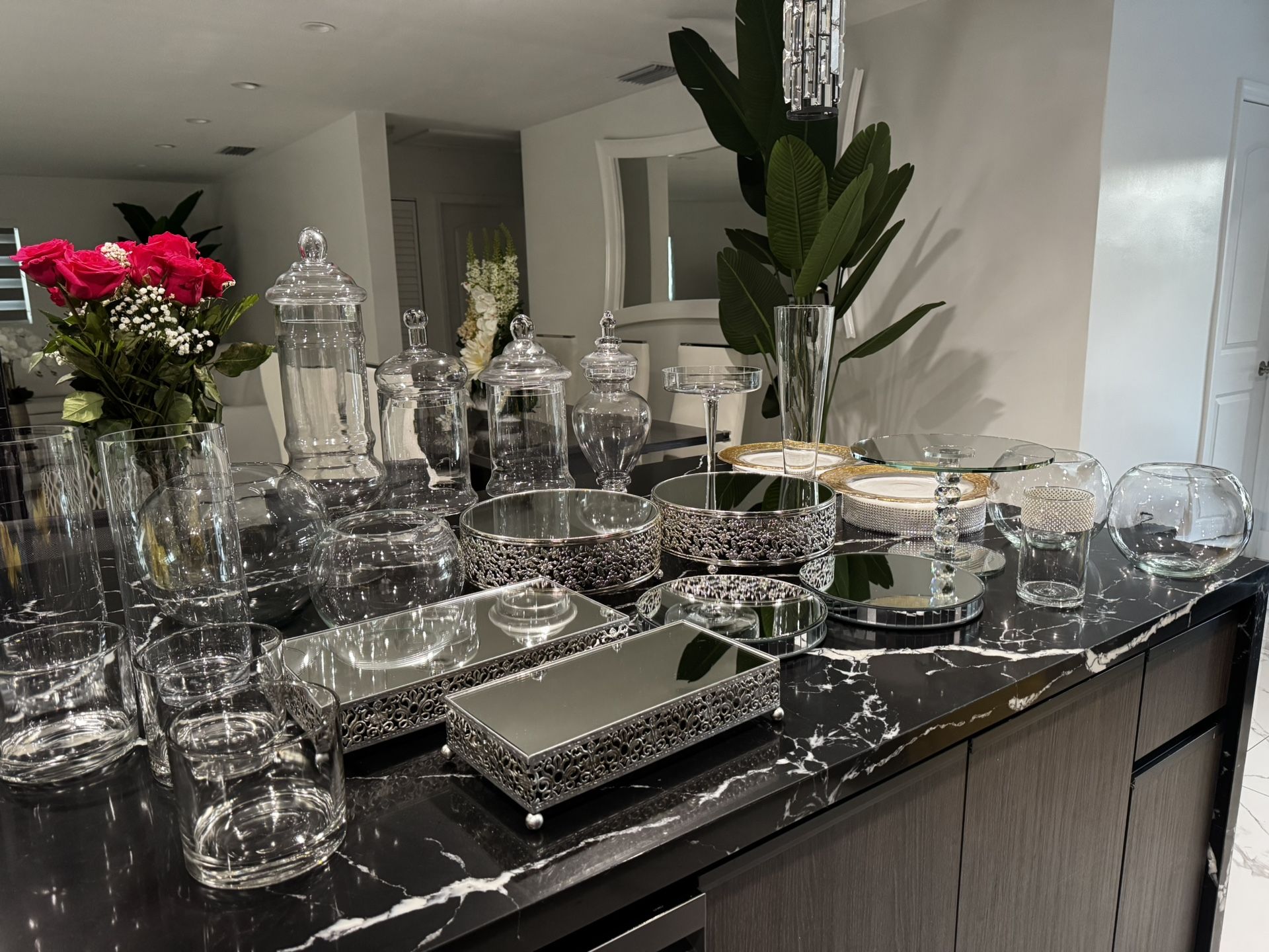 Crystal Party Set for Sale in Miami, FL - OfferUp