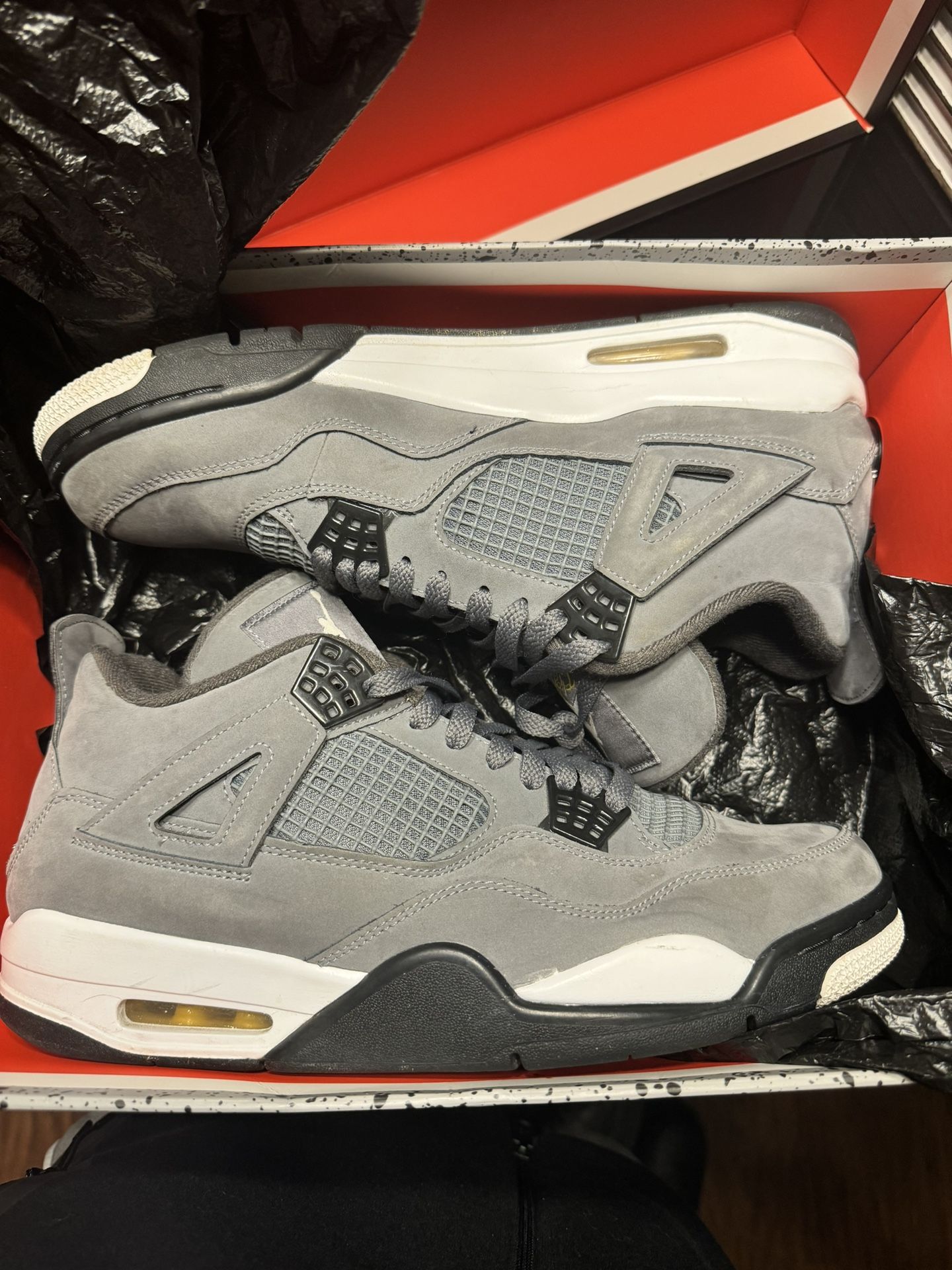 Cool Grey 4s (retro 2019) 11 mens for Sale in Lake Park, NC - OfferUp