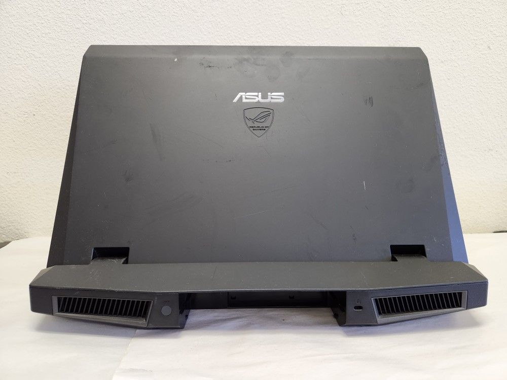 ASUS ROG G73SW | 128GB SSD+500GB HDD | 12GB RAM | i7-2630QM 2.00GHz ...