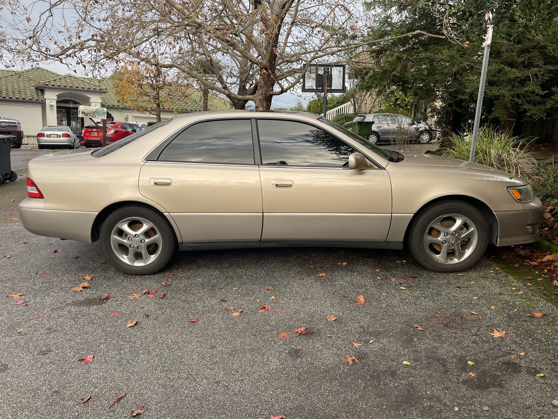 2000 Lexus ES for Sale in Petaluma, CA - OfferUp