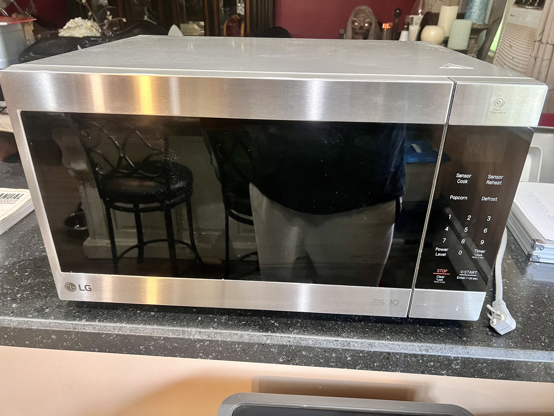 Lg 1200 W Stainless Steel Microwave for Sale in Chalfont, PA - OfferUp