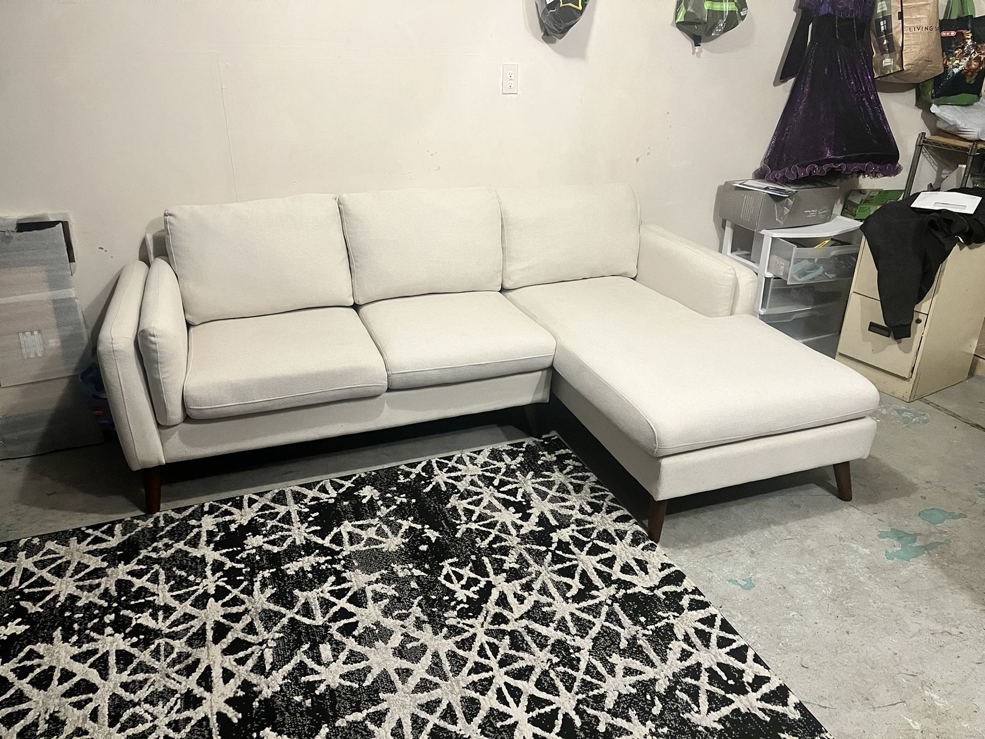 MCM Cream Sectional Couch Sofa for Sale in Austin, TX - OfferUp