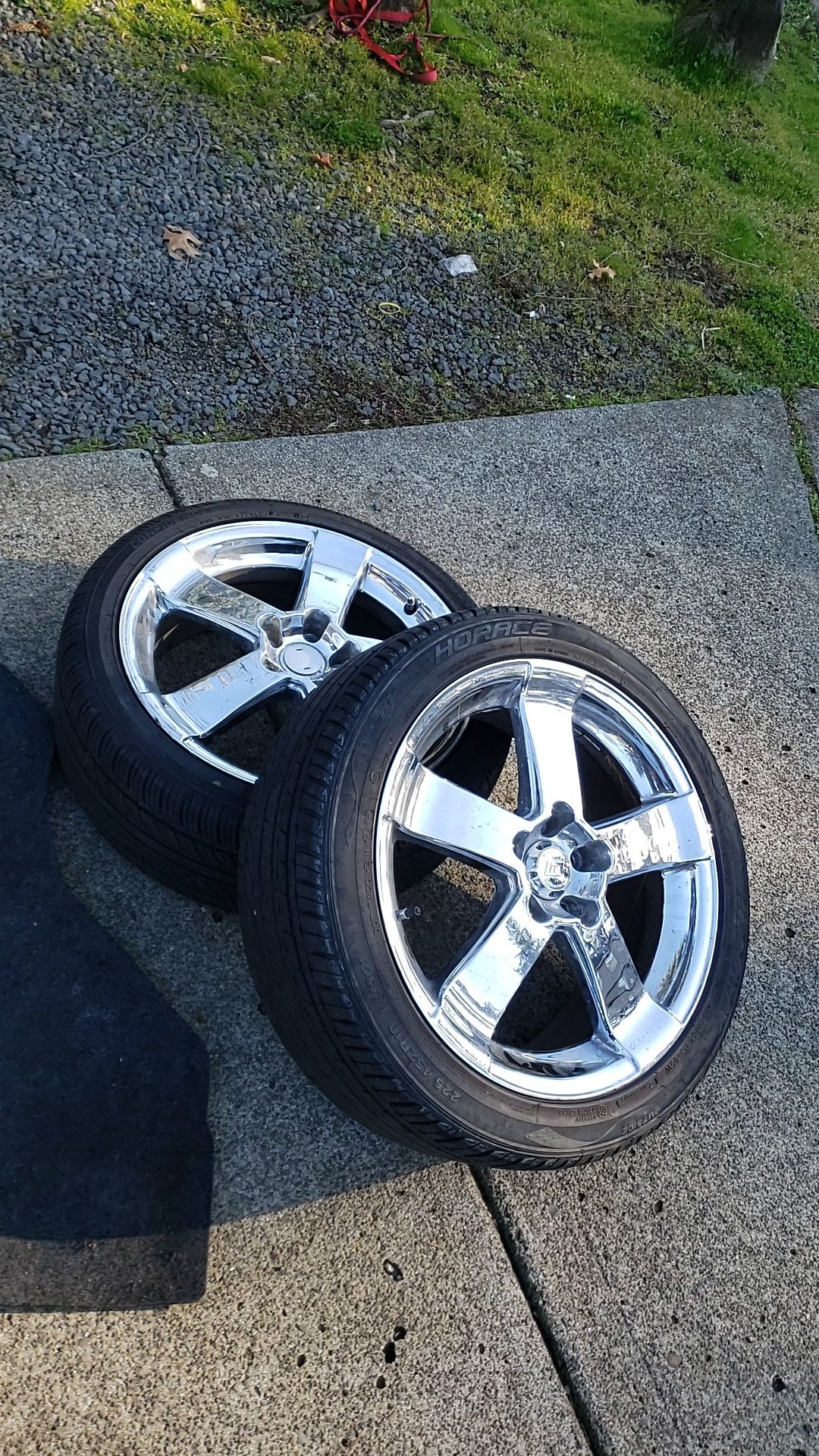 Chrome 18' wheels set of four for Sale in Canby, OR - OfferUp