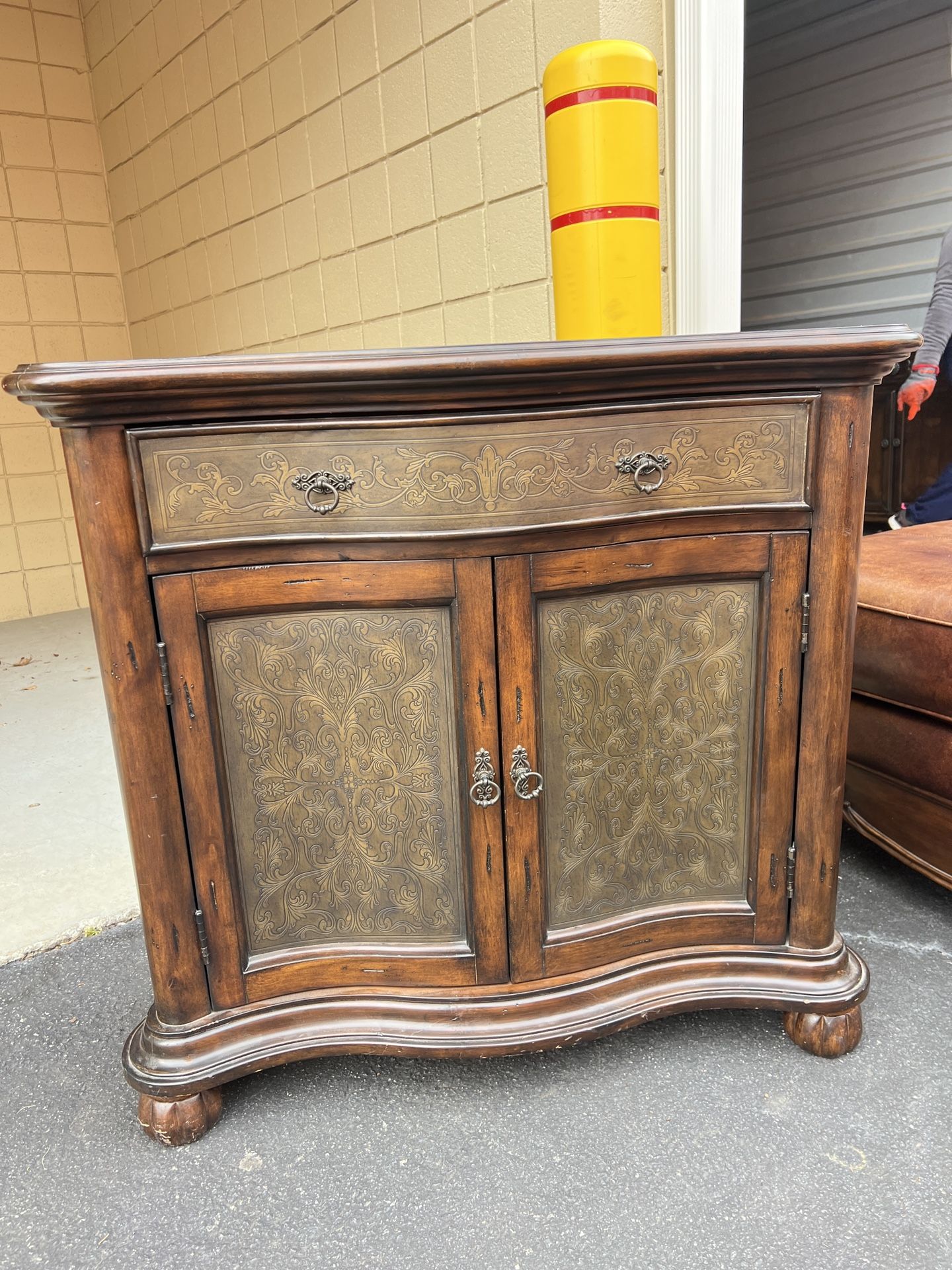 Buffet 199 for Sale in Alpharetta, GA - OfferUp