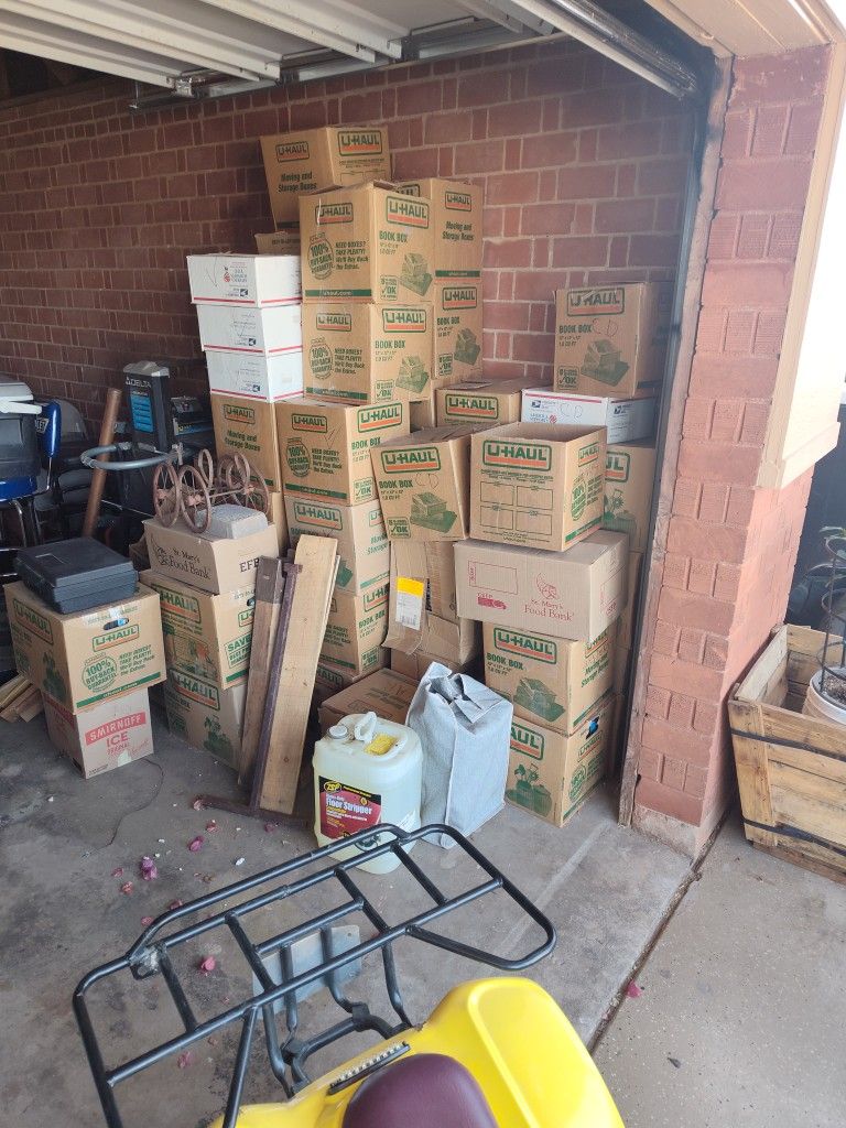 Thousands Of DVDs for Sale in Phoenix, AZ - OfferUp