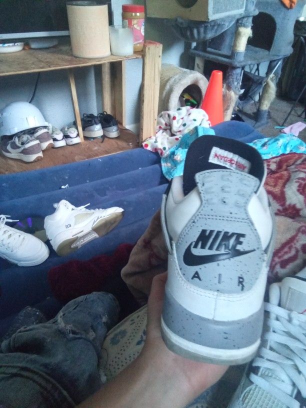 OG cements Jordan 4s for Sale in Wichita, KS - OfferUp