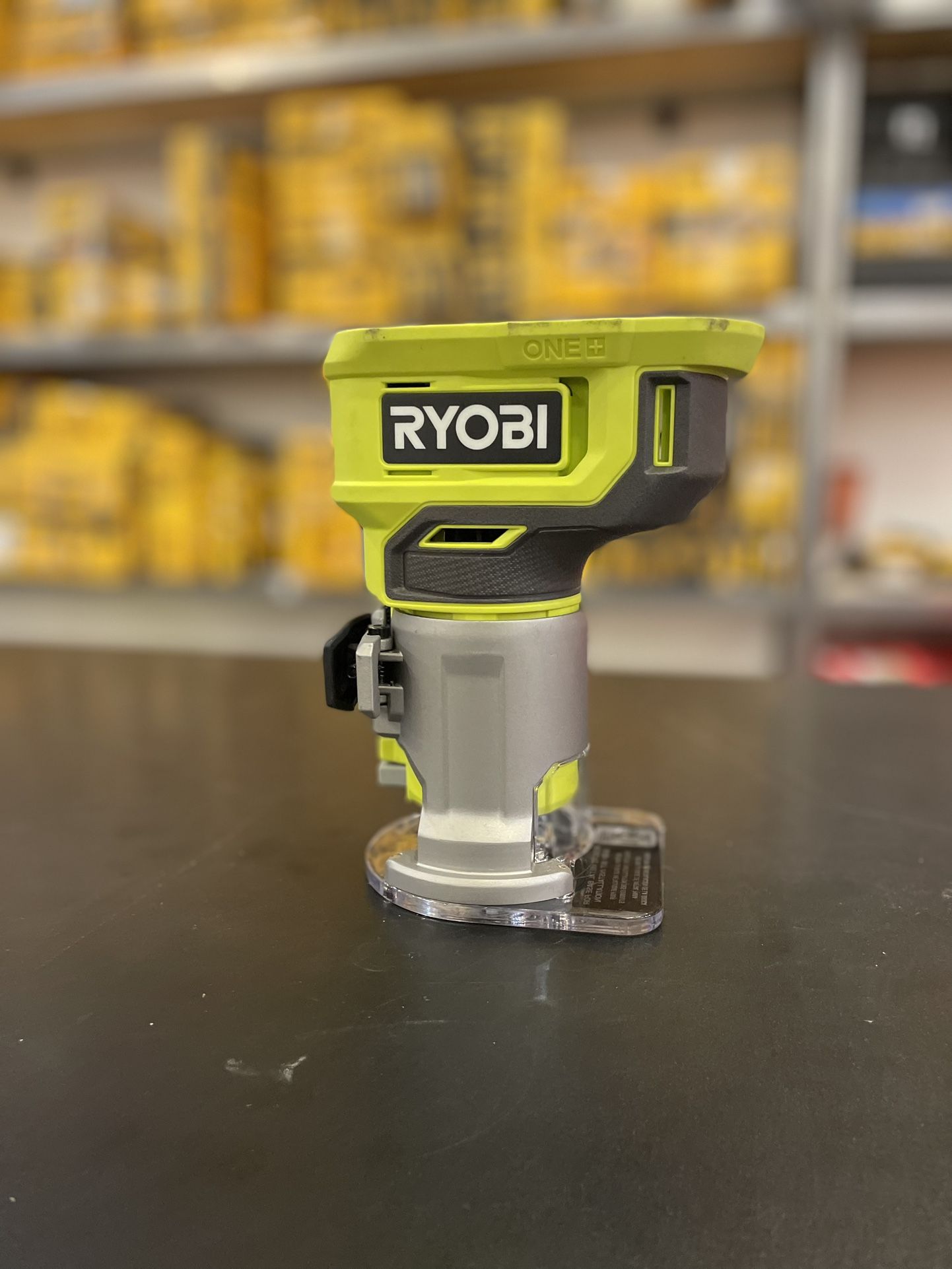 RYOBI ONE+ 18V Cordless Compact Fixed Base Router (Tool Only) PCL424 ...