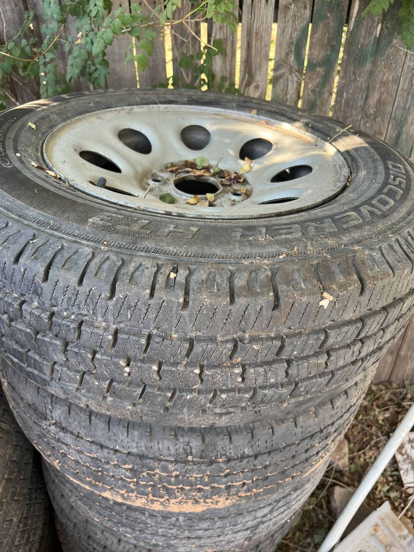 Selling Chevy Stocks 200$ 4 Wheels for Sale in Midland, TX - OfferUp