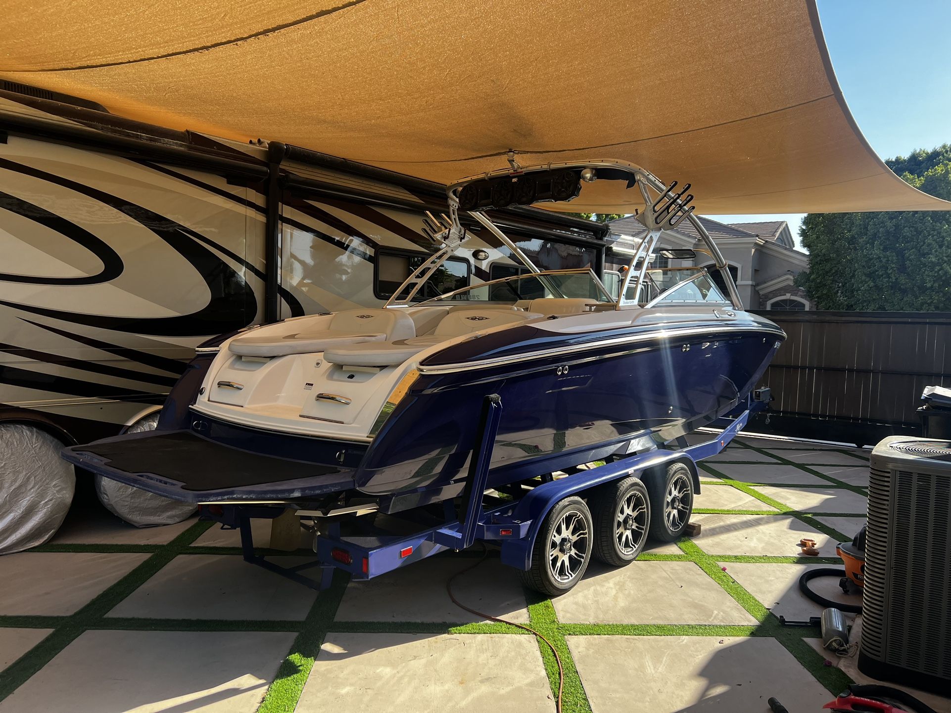 Mastercraft X80 28’ Wake Surf Boat. Great Condition 188 Hours for Sale ...