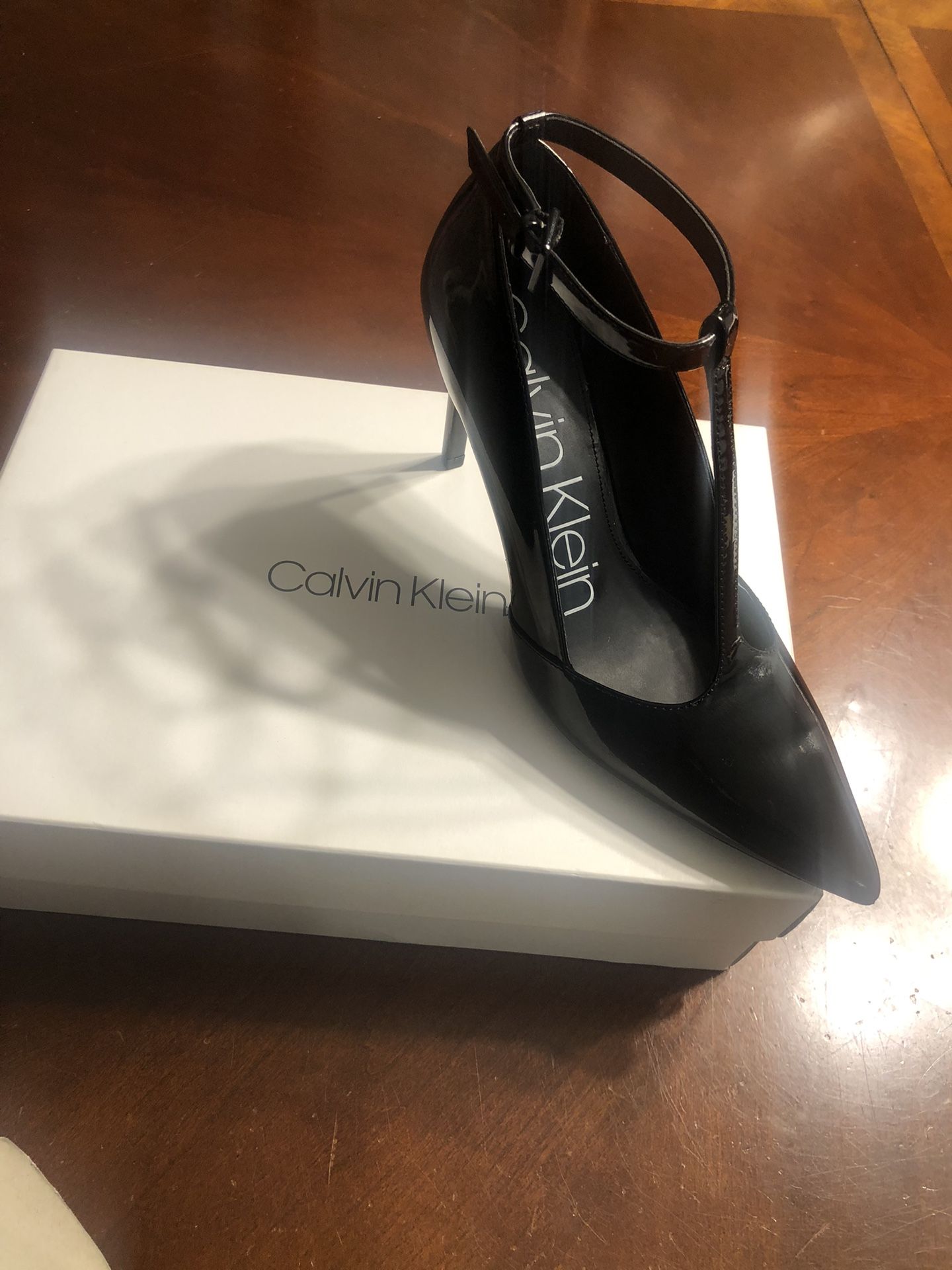 New Women’s Black Calvin Klein Ankle Strap Pump Size 9 for Sale in ...