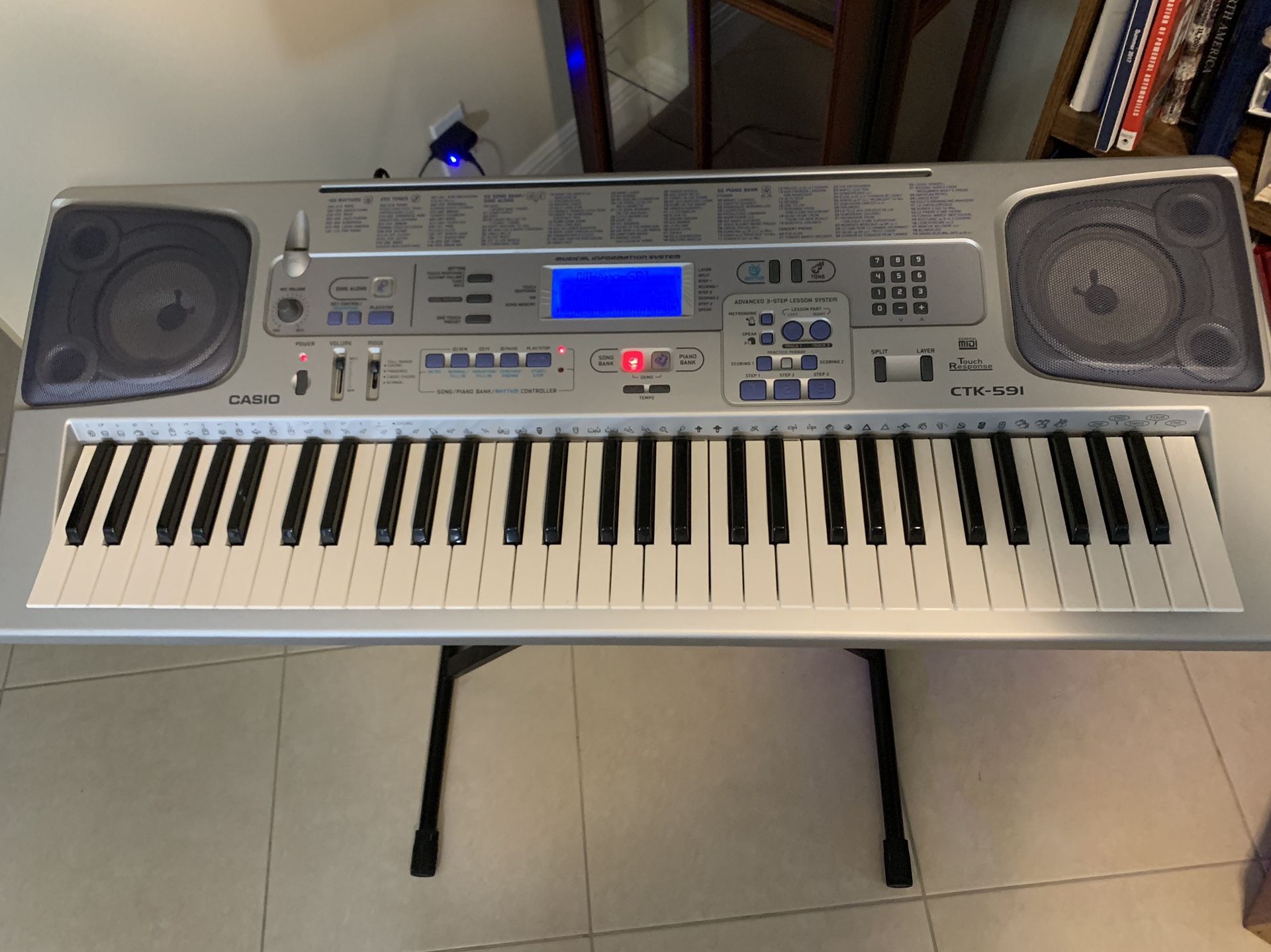 Casio CTK-591 keyboard for Sale in Pompano Beach, FL - OfferUp