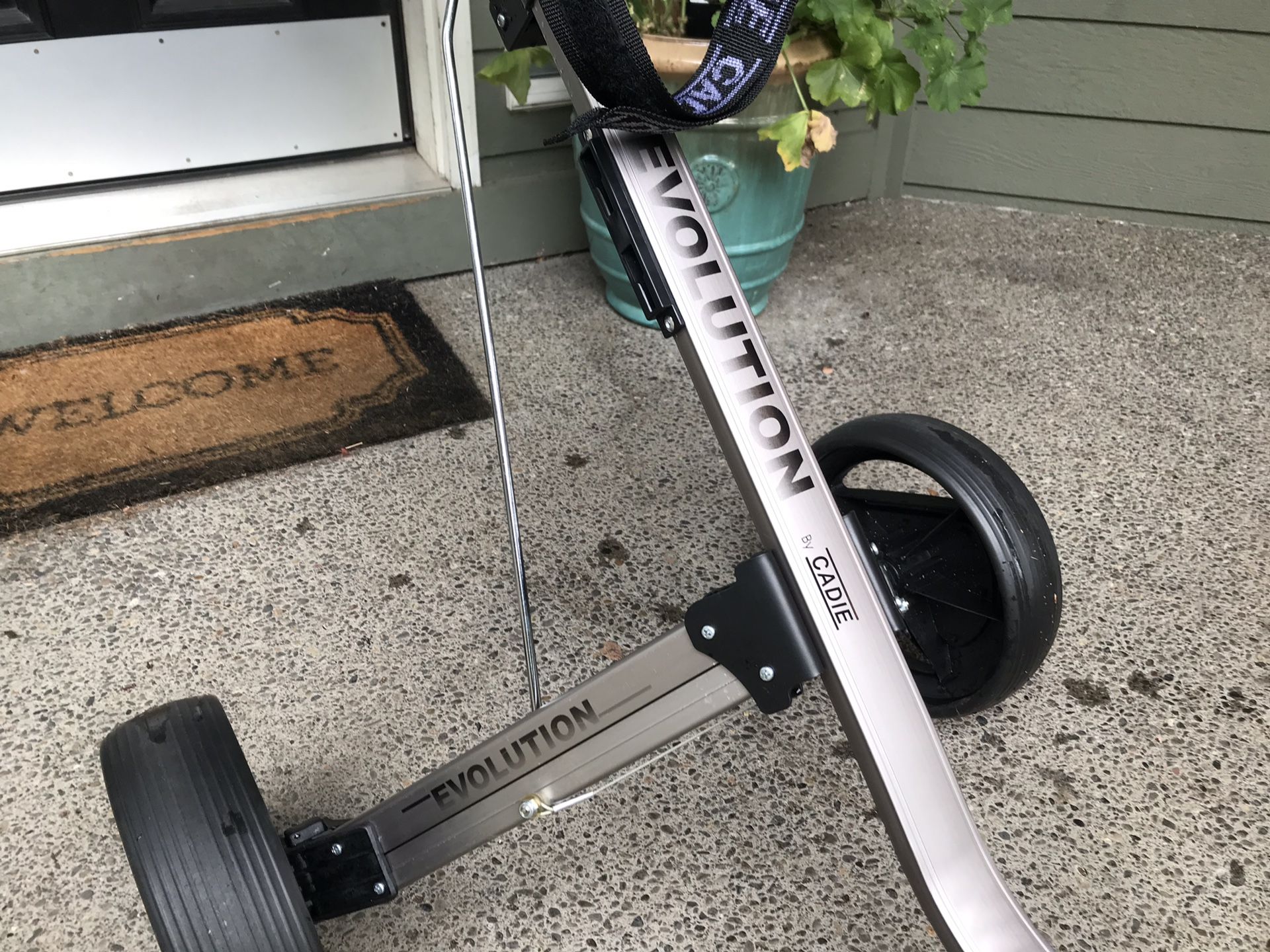 Cadie "Evolution E-535" (3 Wheel Push Golf Cart) for Sale in Portland ...