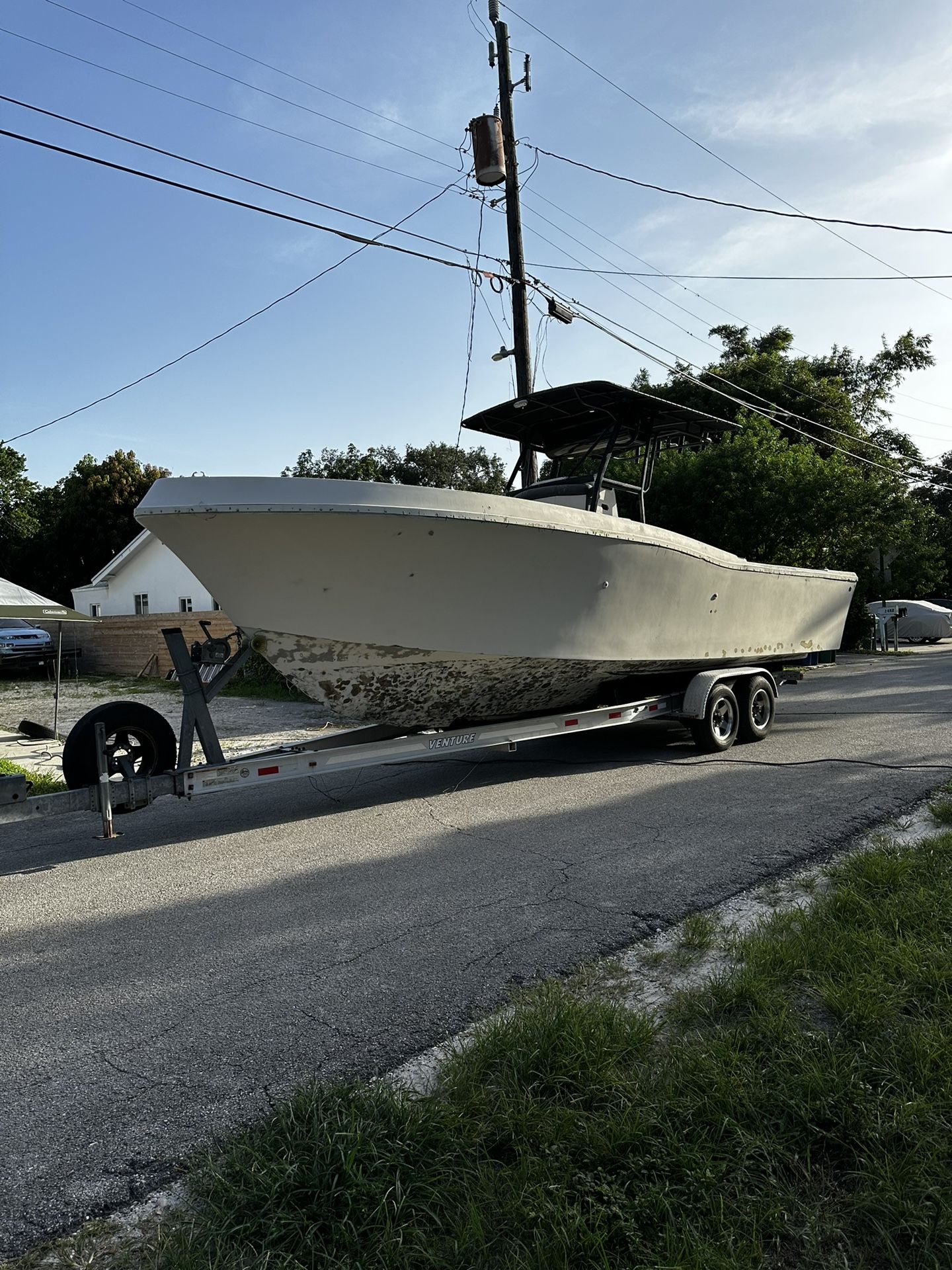 Mako 29 Ft Cc for Sale in Sunny Isles Beach, FL - OfferUp