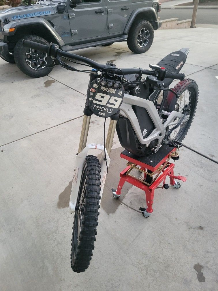 72 Volt Surron Lbx for Sale in Mount Baldy, CA - OfferUp