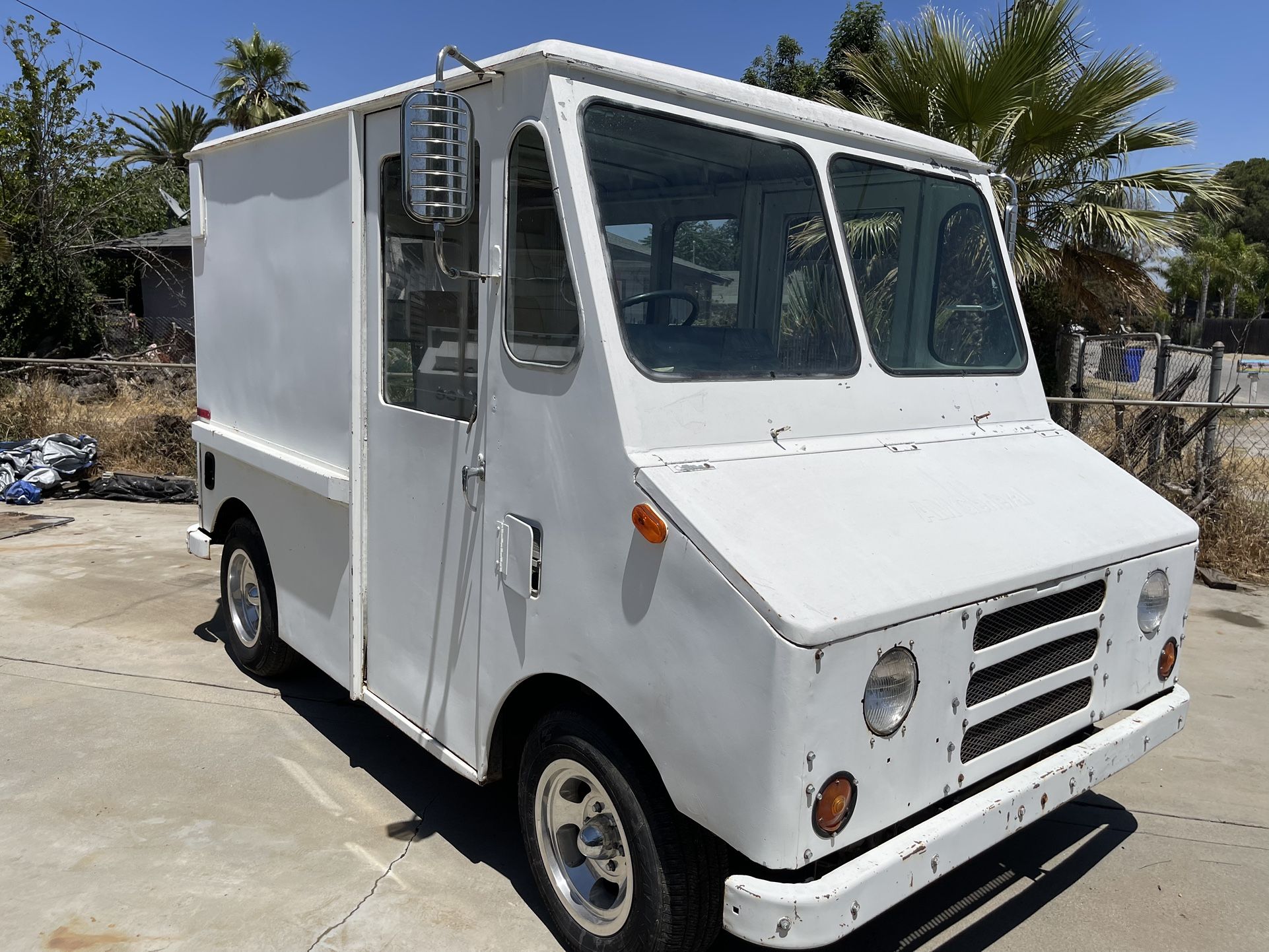 1984 AMG FJ8 for Sale in Palm Springs, CA - OfferUp