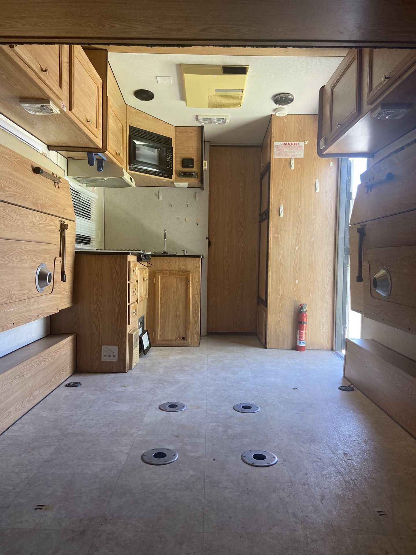 2004 Carson Fun Runner for Sale in Pumpkin Center, CA - OfferUp