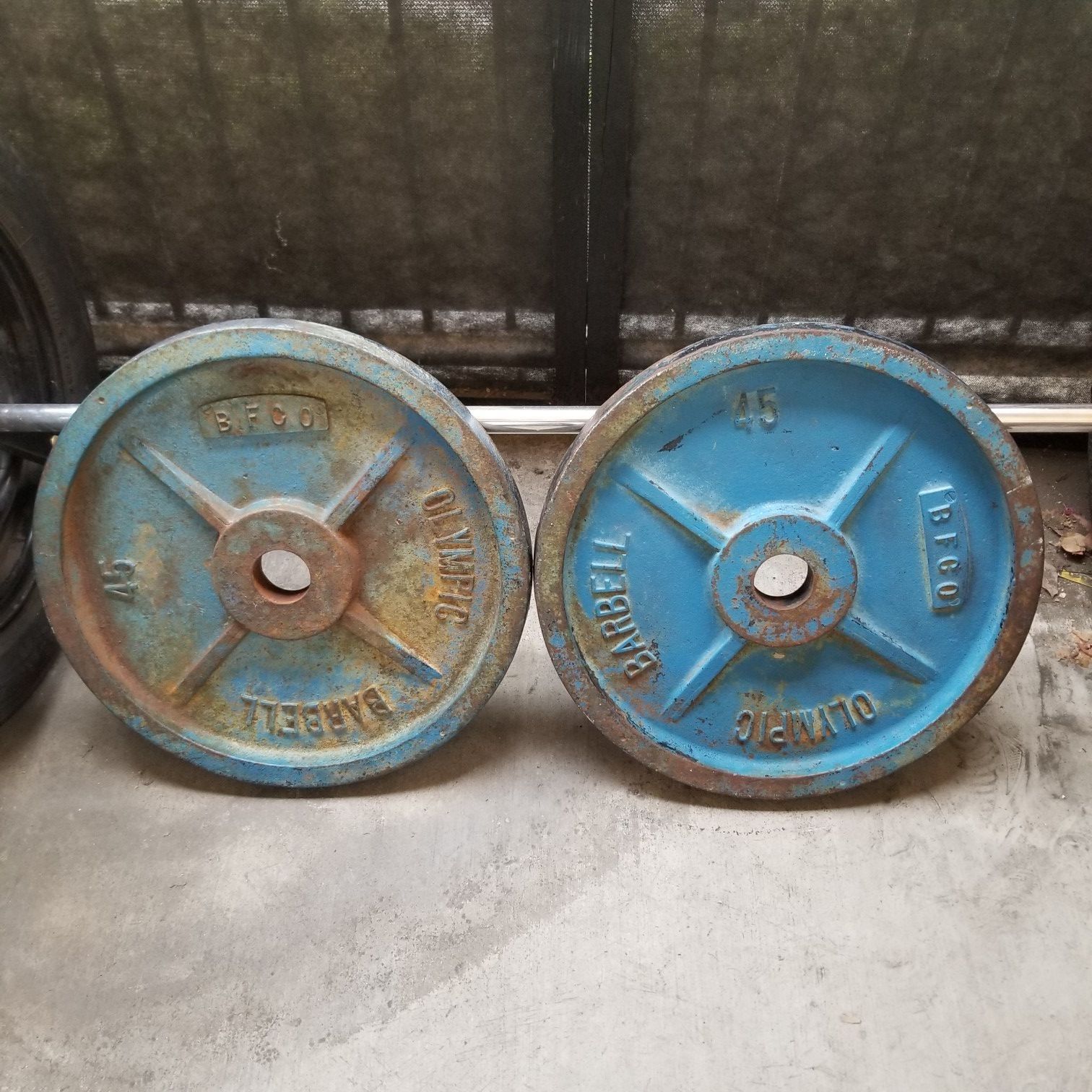 (2) 45lb. Vintage Blue BFCO Olympic Weight Plates for Sale in Garden ...