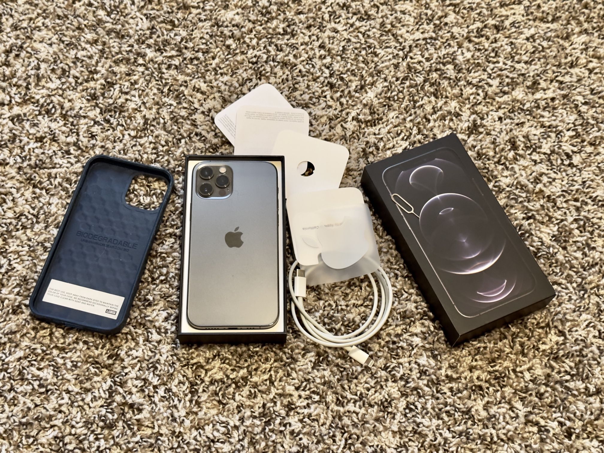 iPhone 12 Pro Graphite Black 128Gb Like New for Sale in Scottsdale, AZ ...