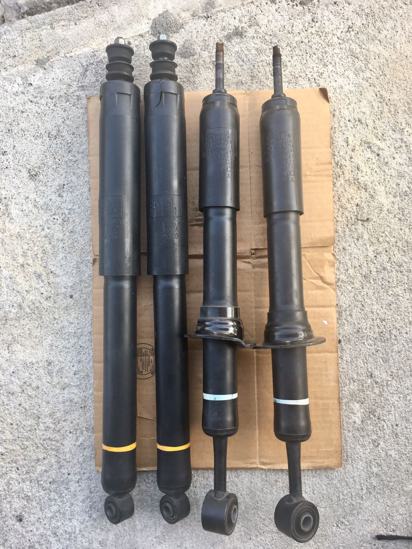 2005-2015 Toyota Tacoma OEM front shock struts and rear shocks for Sale ...