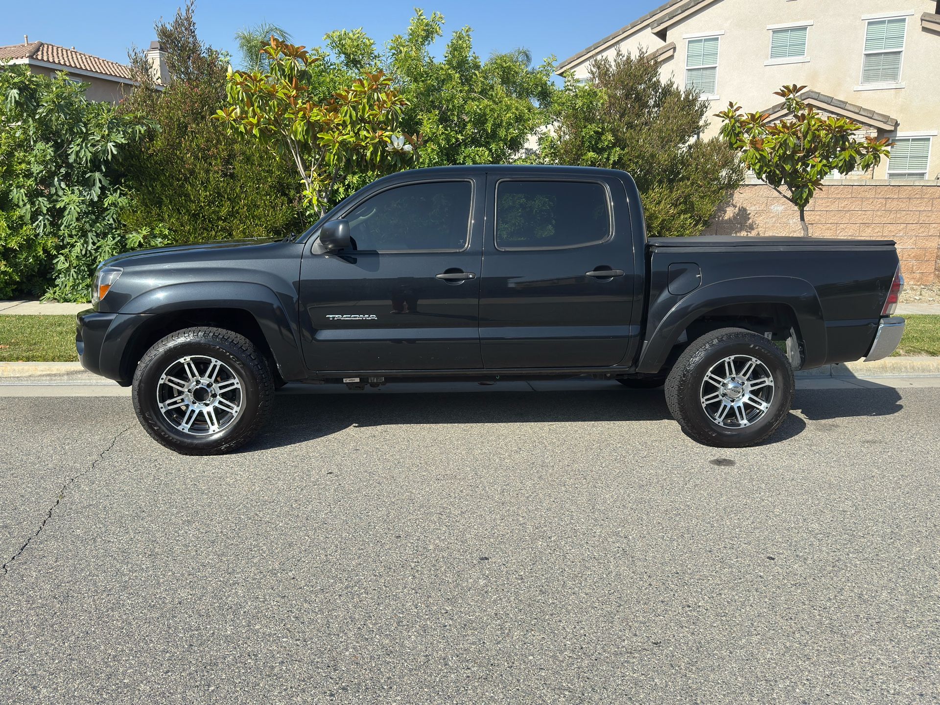 2010 Toyota Tacoma for Sale in Alta Loma, CA - OfferUp