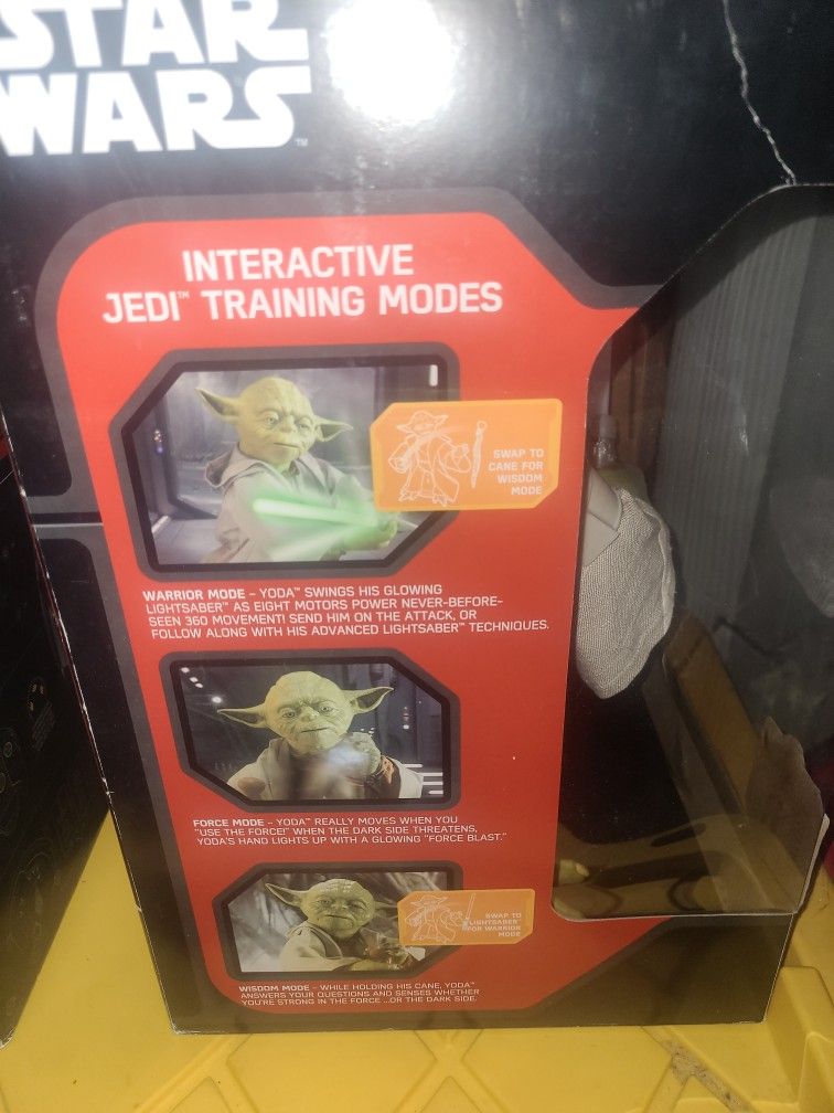Star wars legendary yoda store