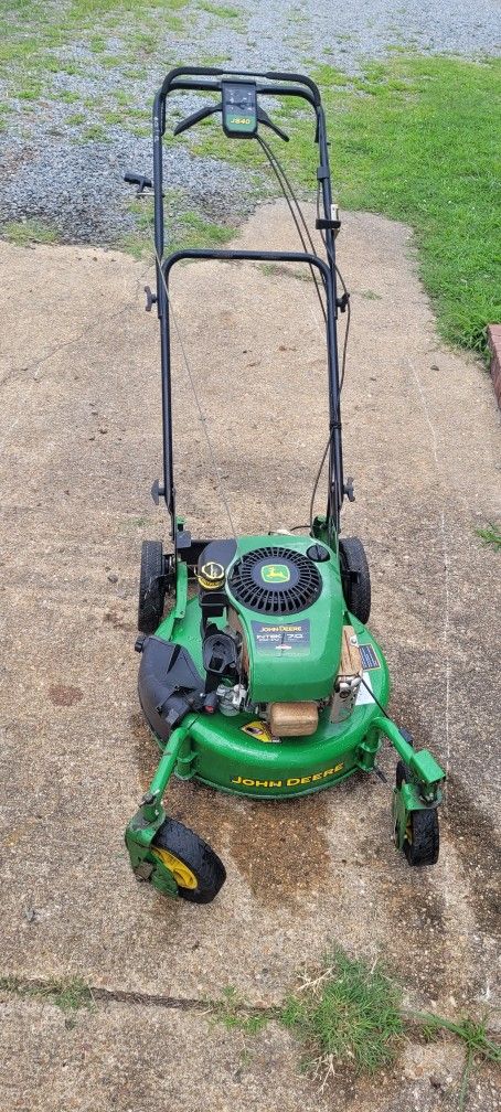 John Deere Push Mower for Sale in Chesapeake, VA - OfferUp