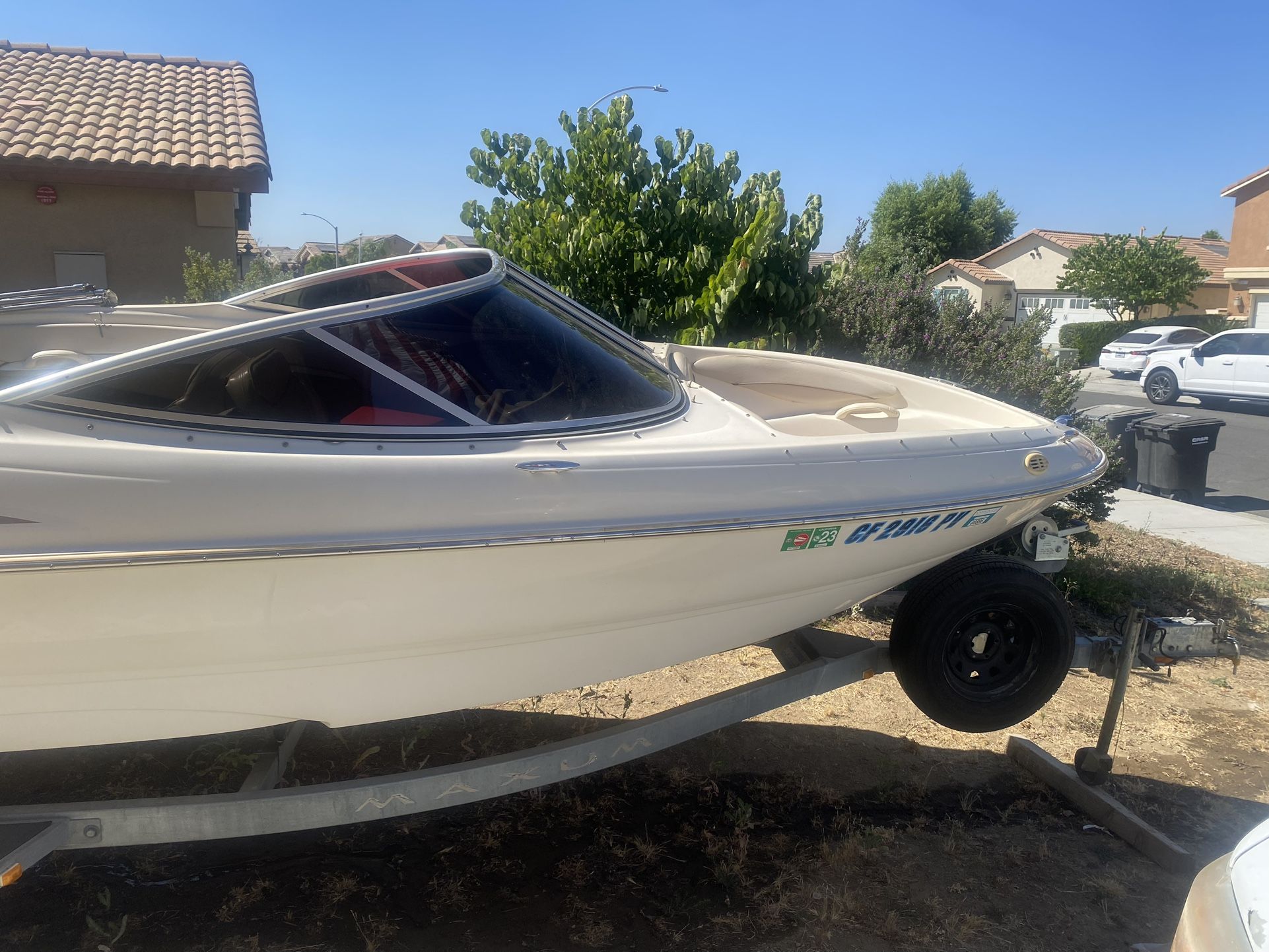 01’ Maxum 18 for Sale in Riverside County, CA - OfferUp