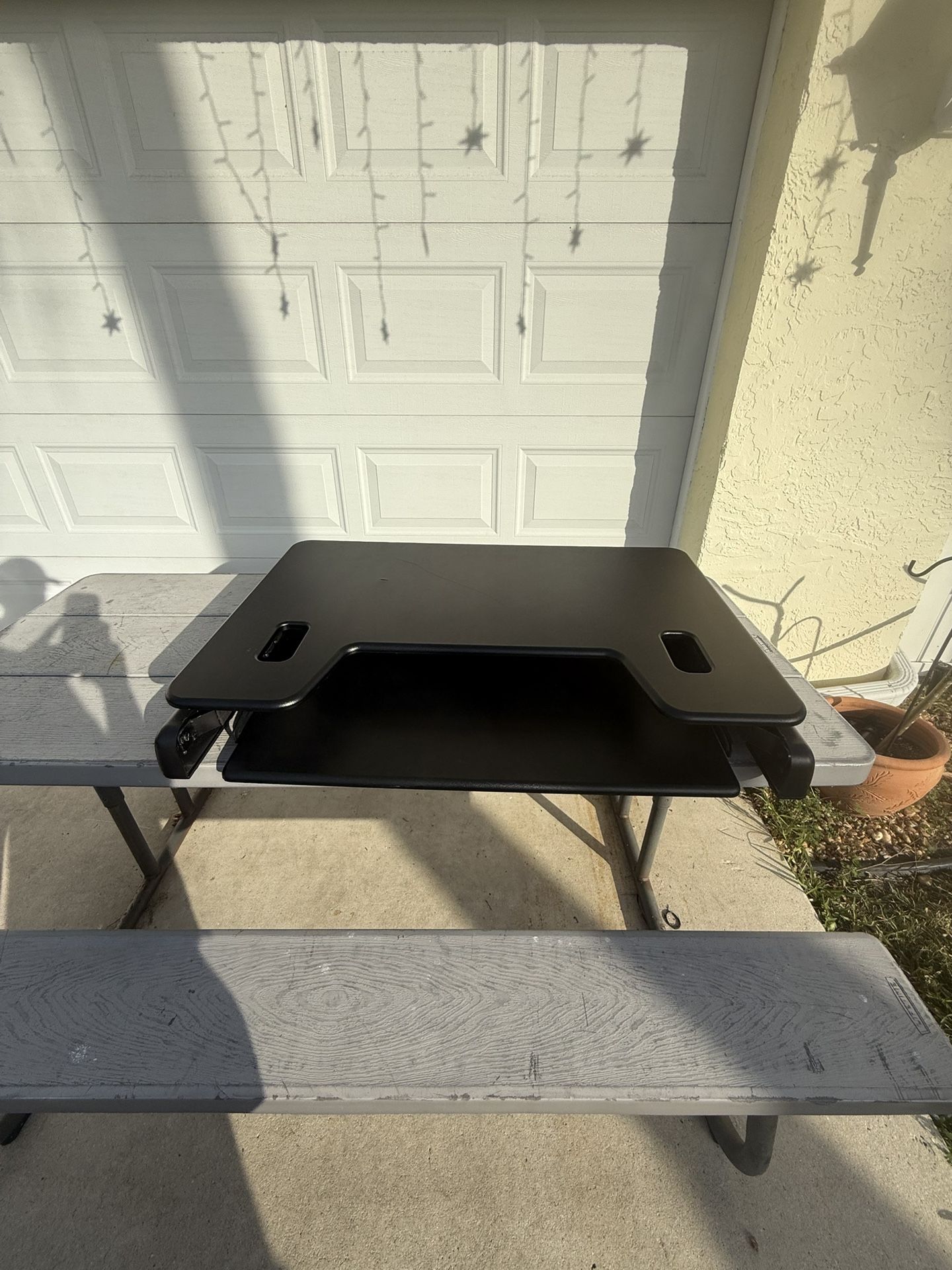 Sit Stand Desk Varidesk 40 Exec for Sale in Boca Raton, FL - OfferUp