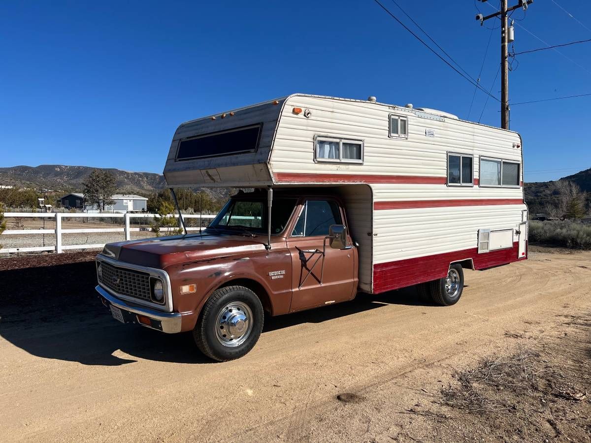 1972 Chevrolet C30 for Sale in Los Angeles, CA - OfferUp
