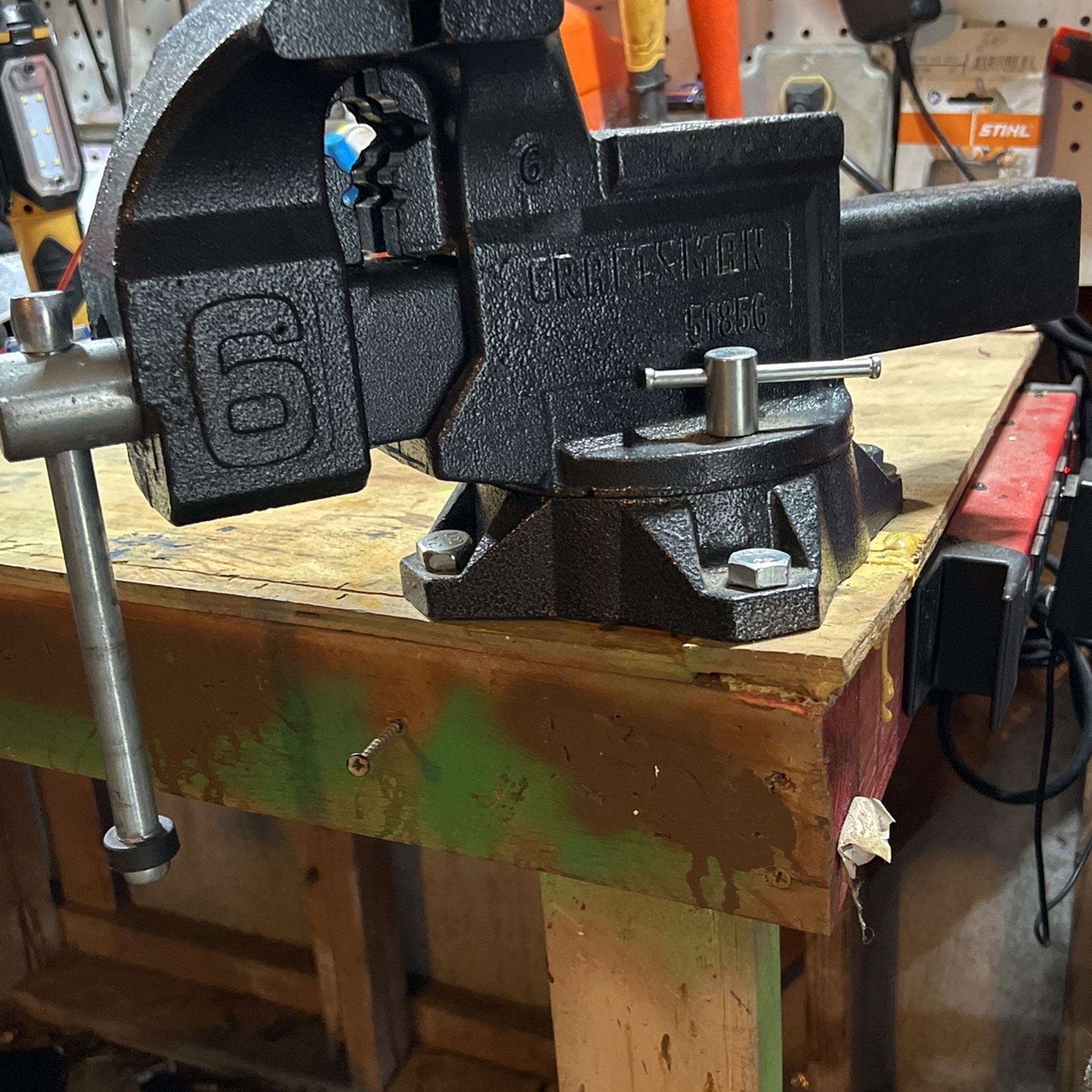 Craftsman 6” Swivel Base Vise for Sale in Oak Ridge North, TX - OfferUp