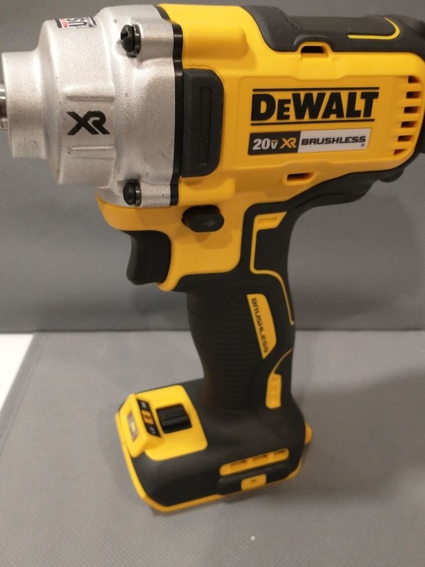 Dewalt DCF894 1/2 Inch Mid-Torque Impact Wrench for Sale in Georgetown ...