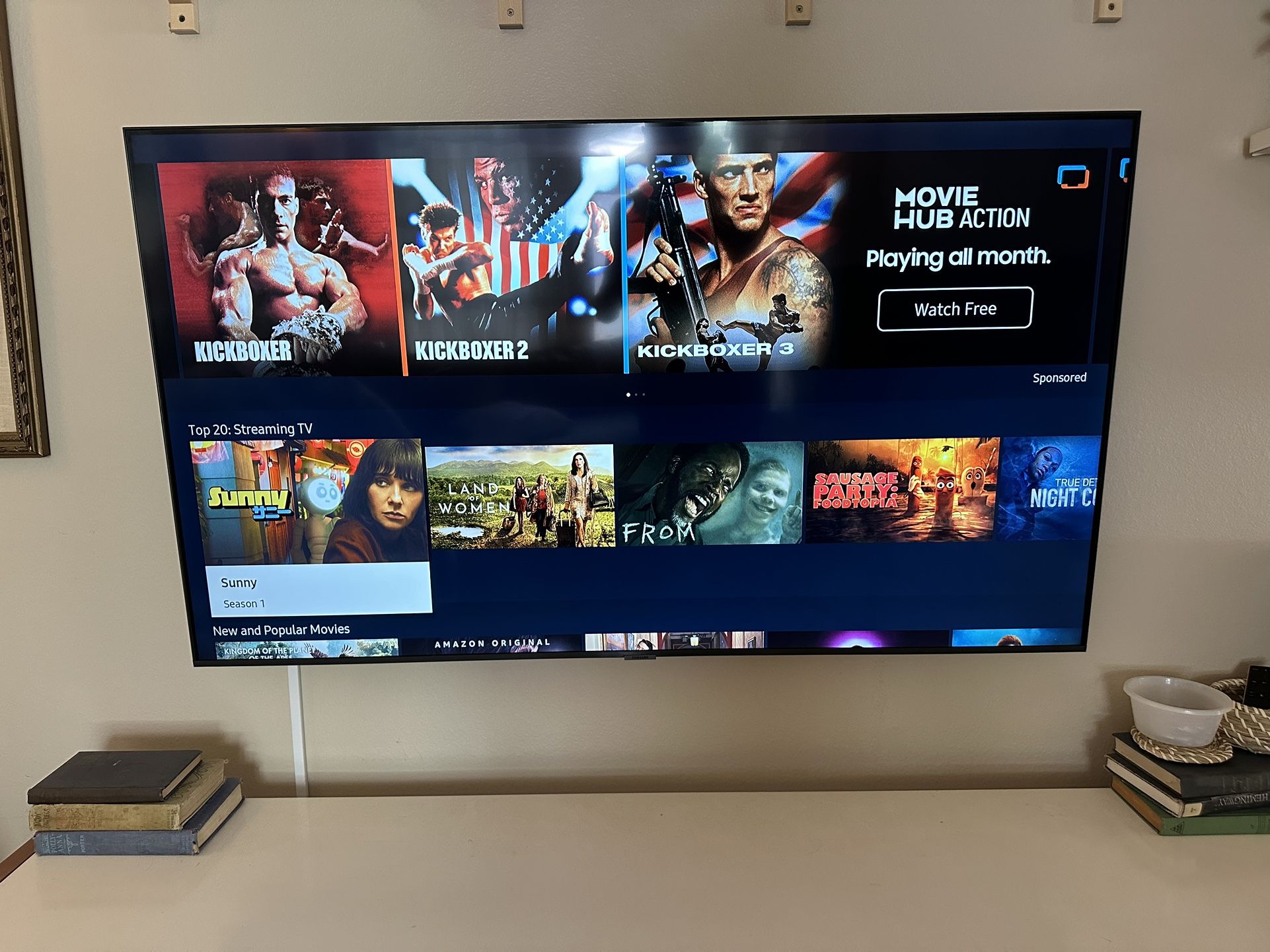 Samsung Crystal UHD TU7000 55” Smart Tv w/Mount for Sale in Costa Mesa ...