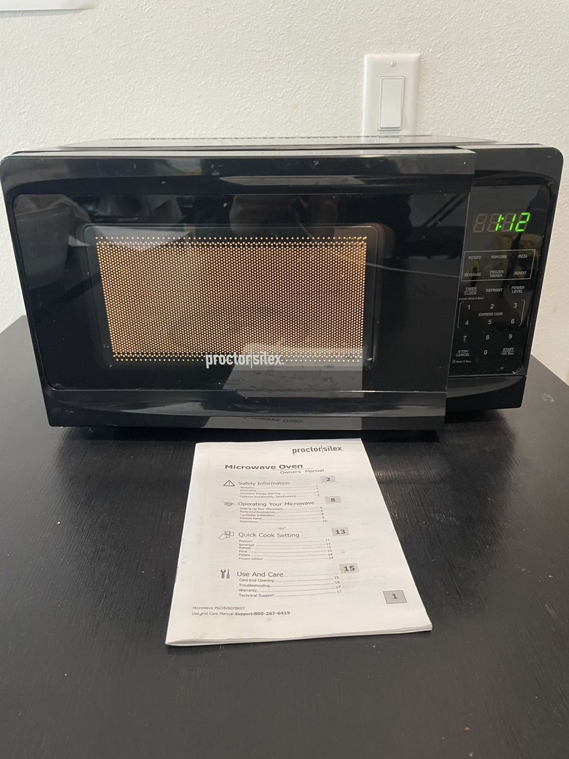 Proctor Silex Microwave – Good Condition for Sale in Los Angeles, CA ...