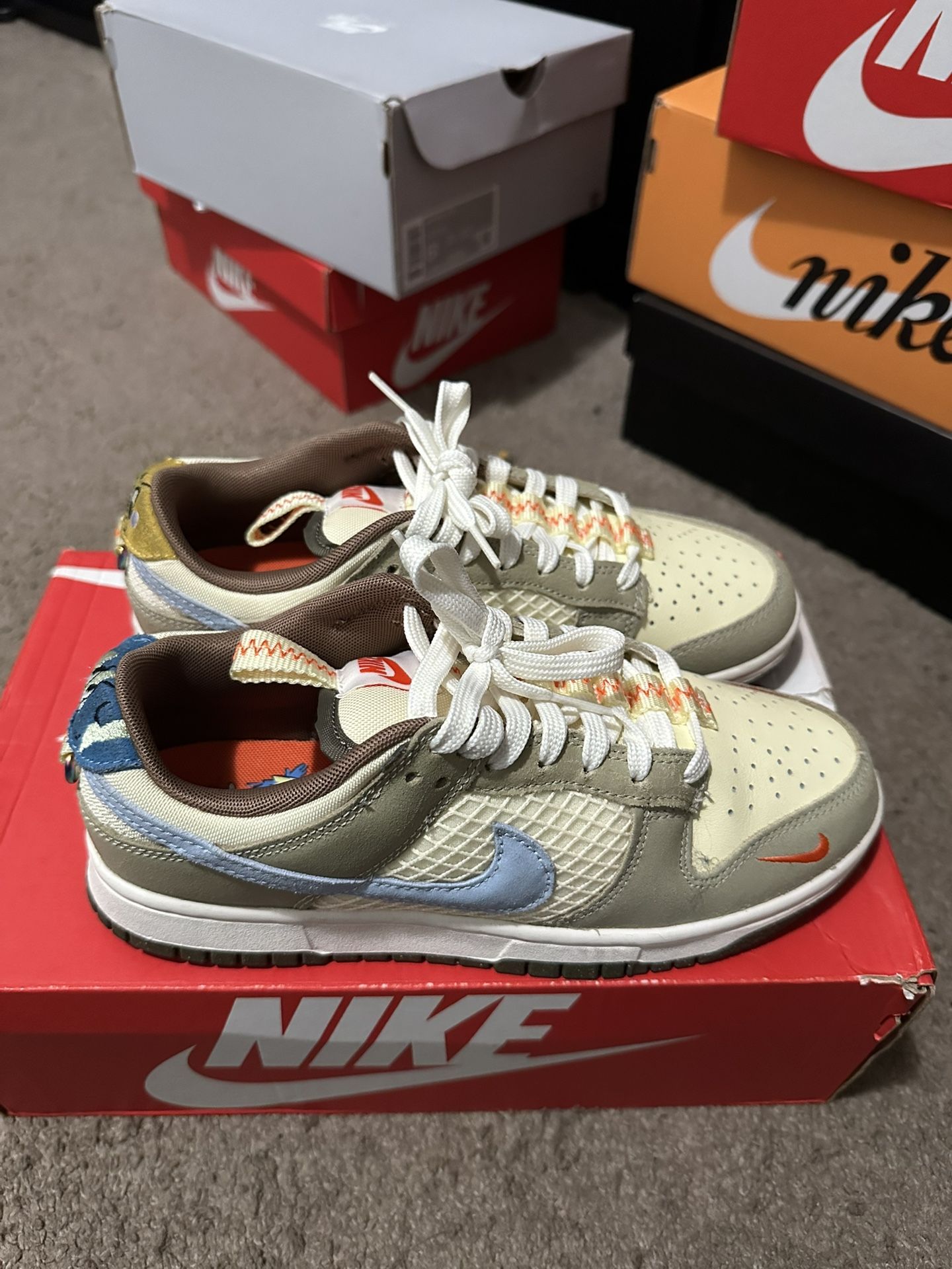 Nike Low Dunk , Cartoon for Sale in Hercules, CA - OfferUp