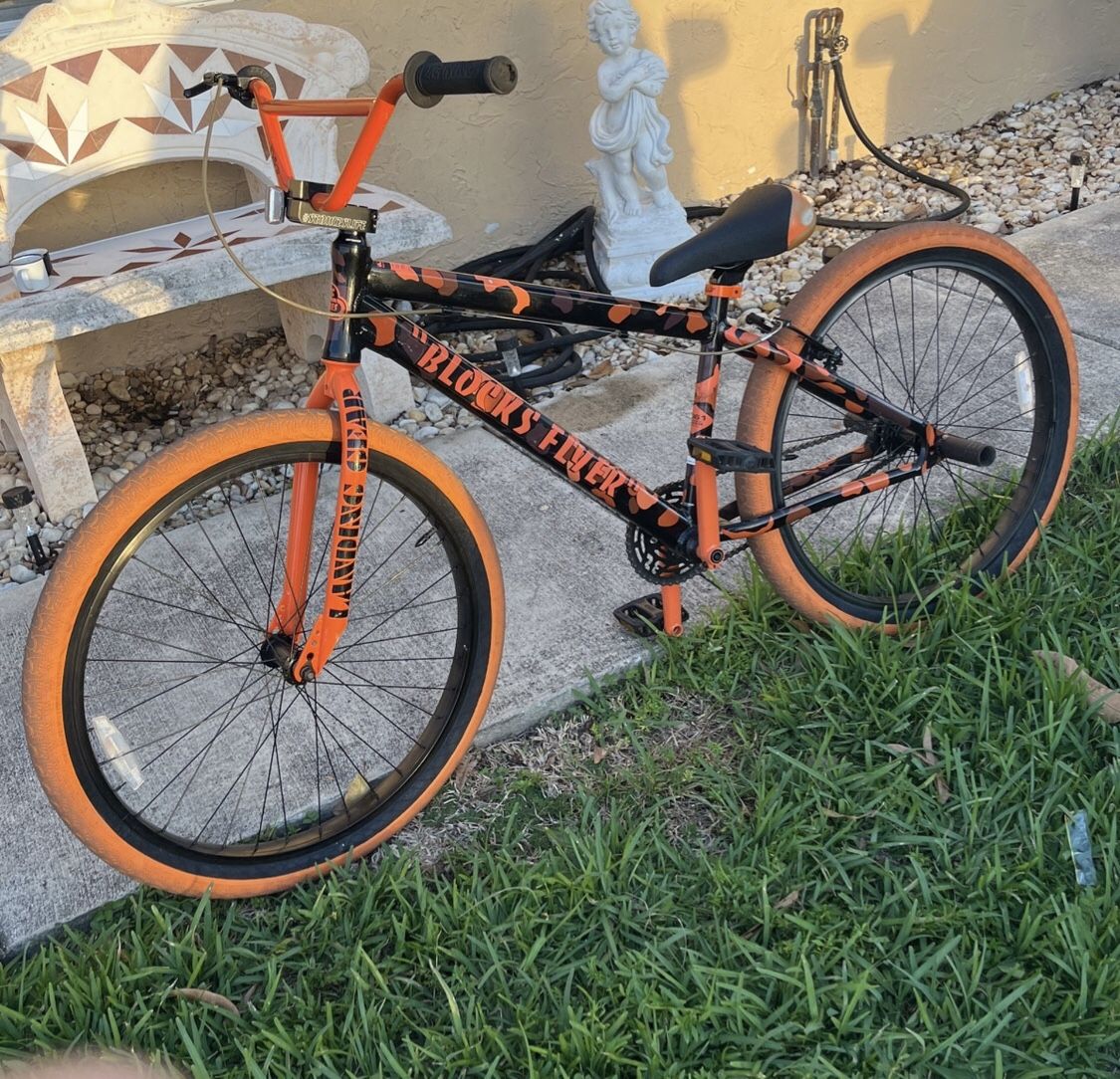 2021 SE Bikes Blocks Flyer for Sale in Miami, FL - OfferUp