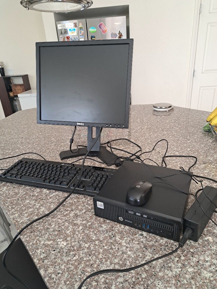Computer 4 SALE for Sale in Las Vegas, NV - OfferUp