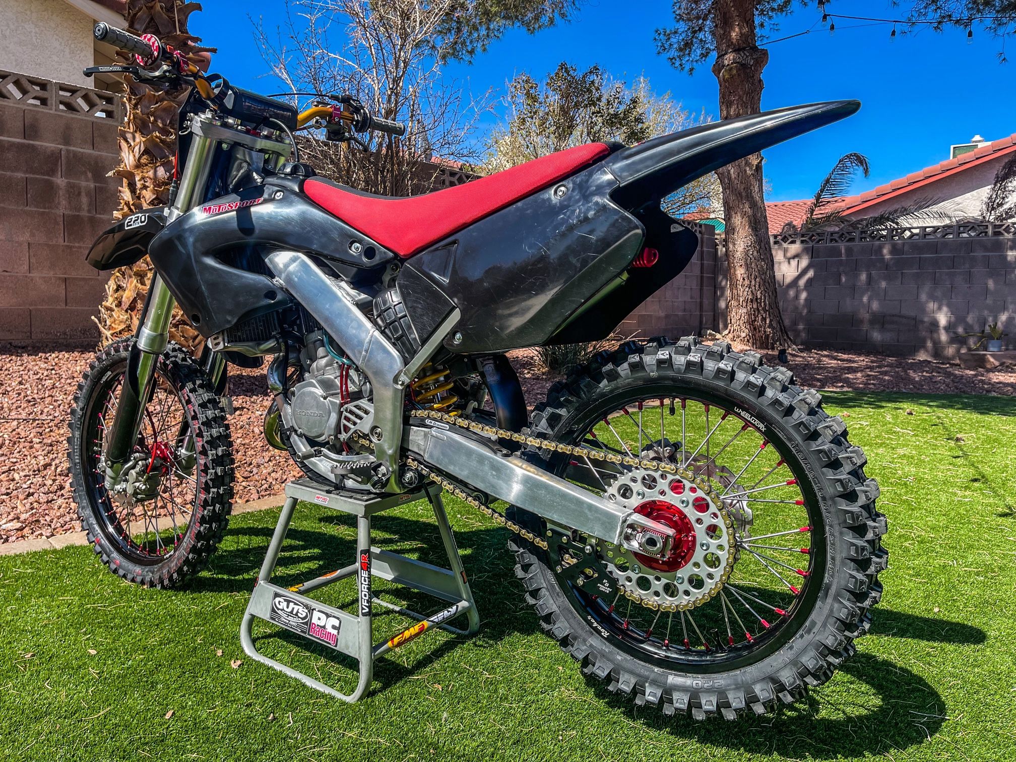 2001 Honda CR125R for Sale in Las Vegas, NV - OfferUp